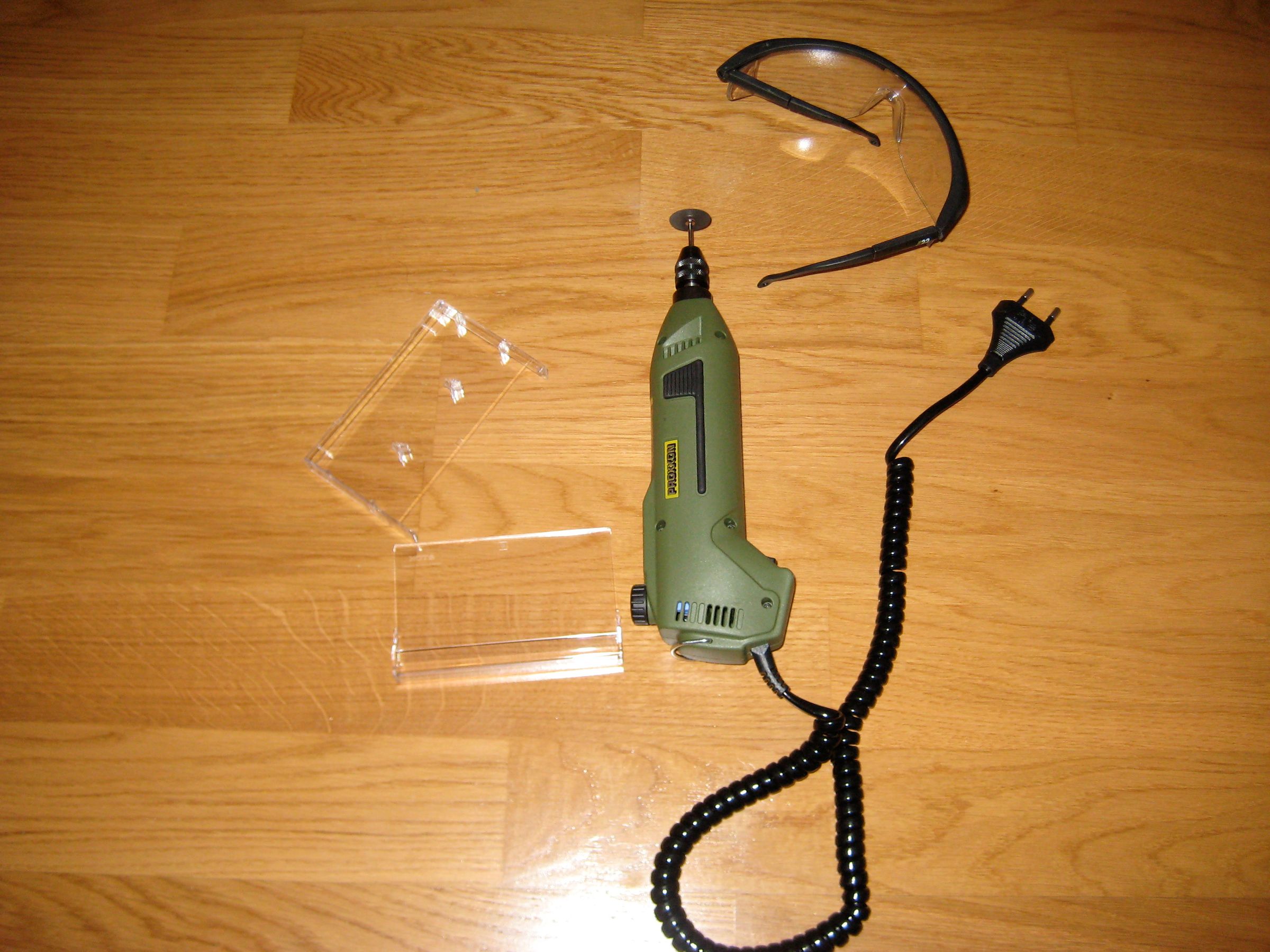 Hard Case for Your Hipster PDA! : 3 Steps - Instructables