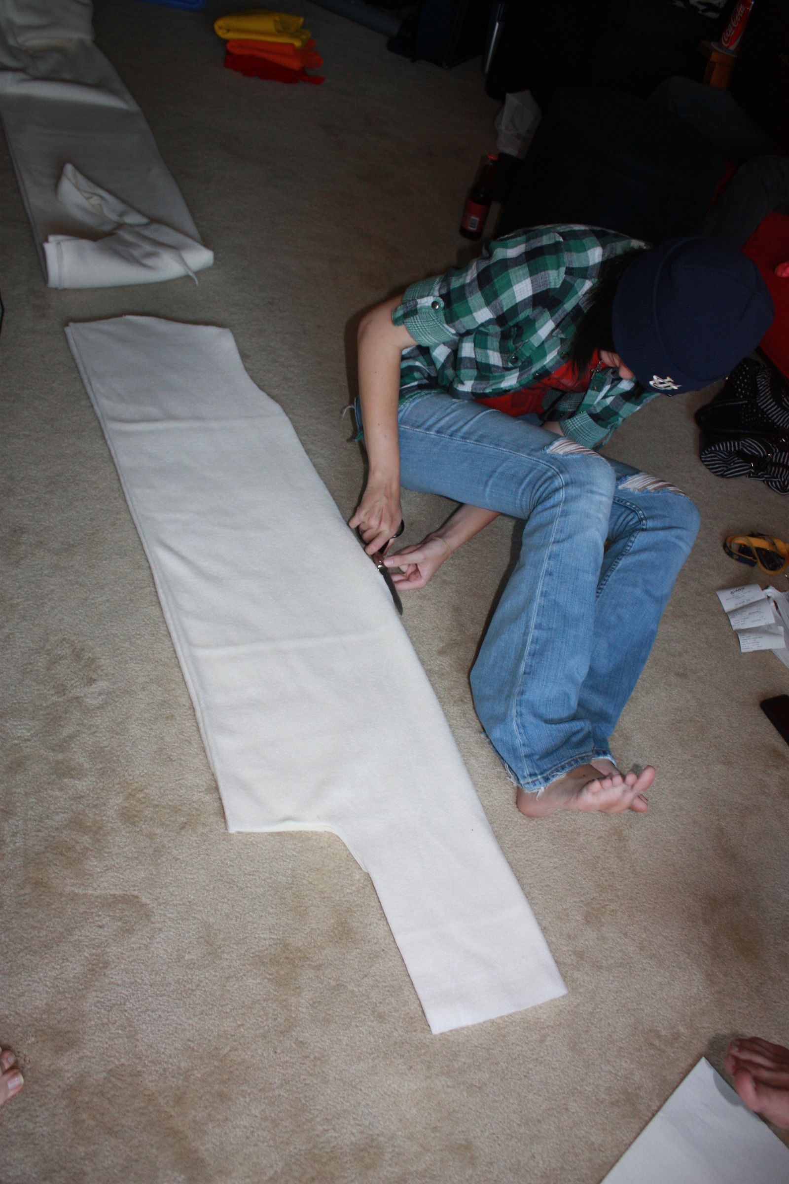 "Snuggie" Character Costume : 19 Steps (with Pictures) - Instructables