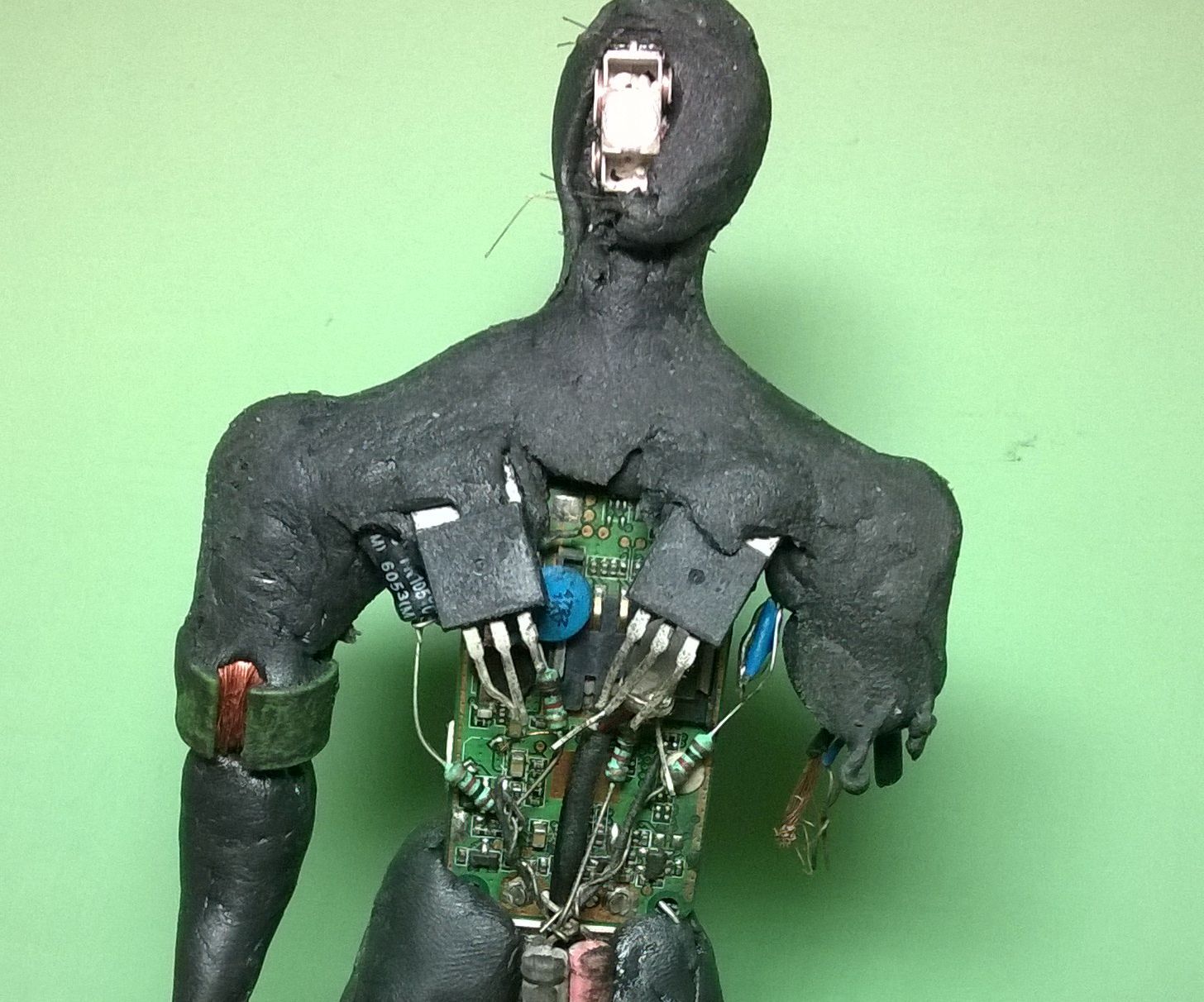 Terminator T-2000 Action Figure : 7 Steps - Instructables