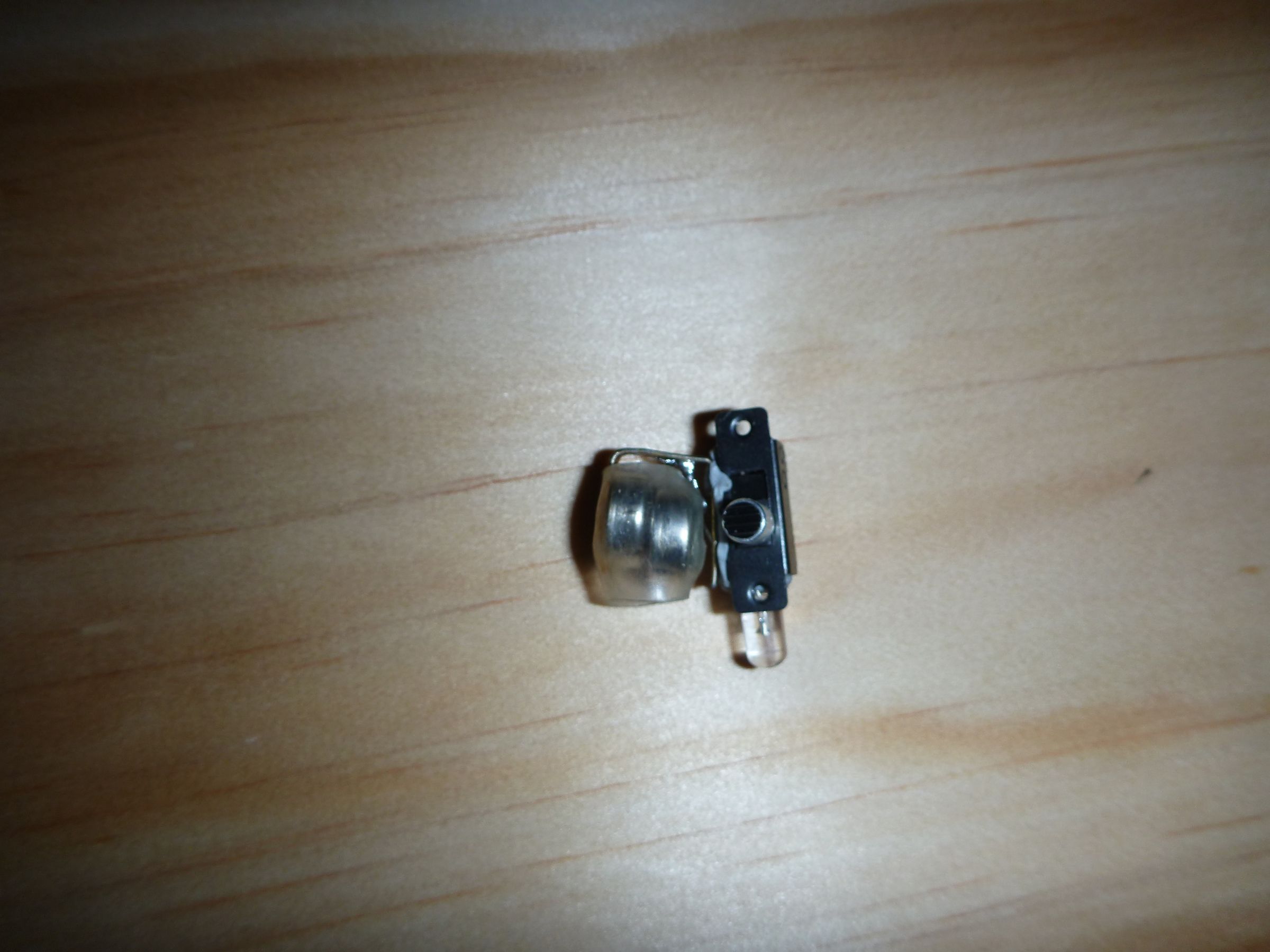 Simple LED Torch! : 3 Steps - Instructables