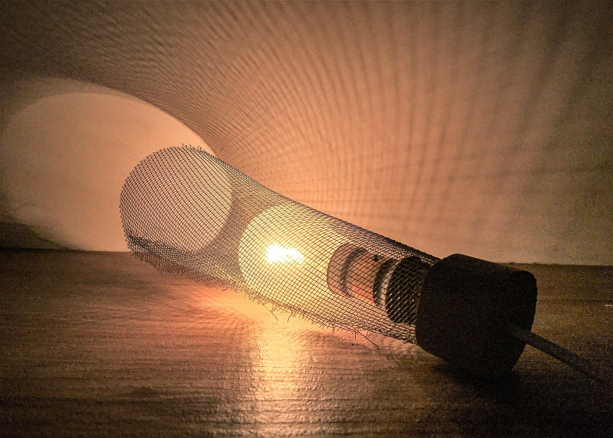 Simple Wire Mesh Lamp : 4 Steps - Instructables