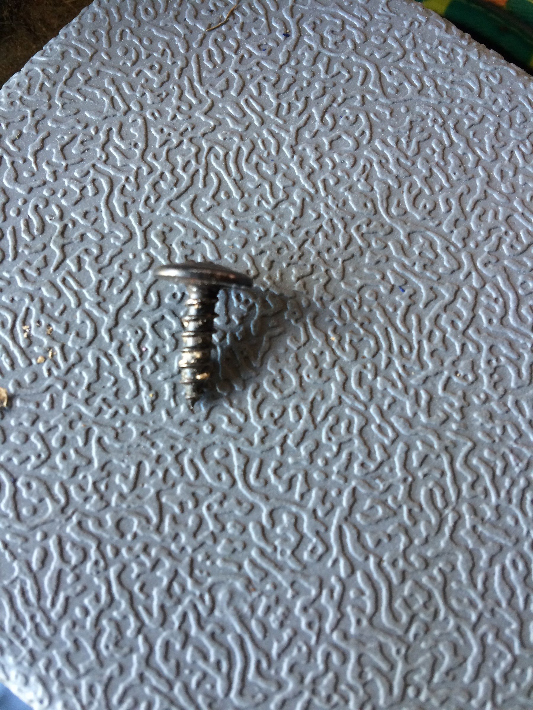 Wind Proof Your Trash Can : 3 Steps - Instructables