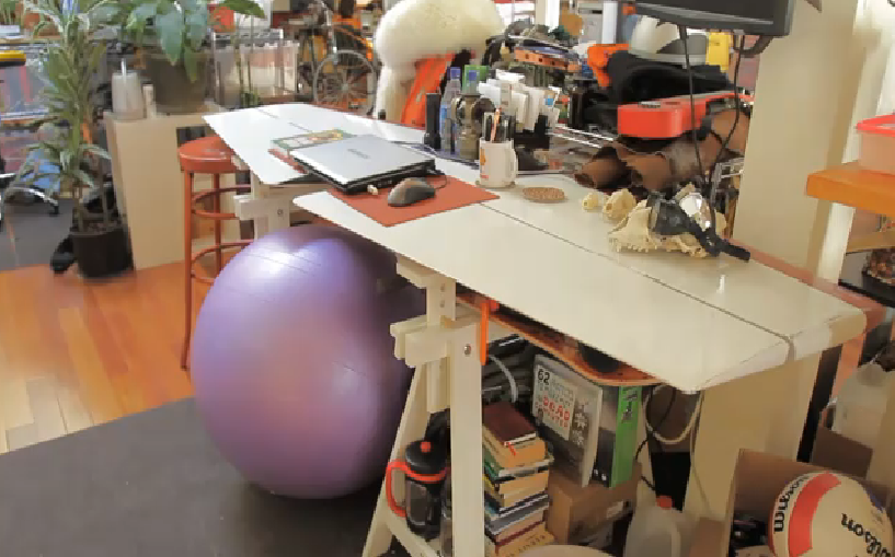Airplane Wing Desk - Instructables