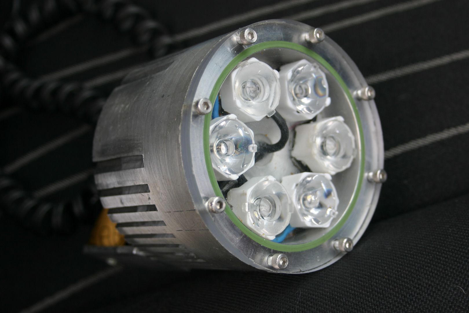 LED Car Searchlight : 4 Steps - Instructables