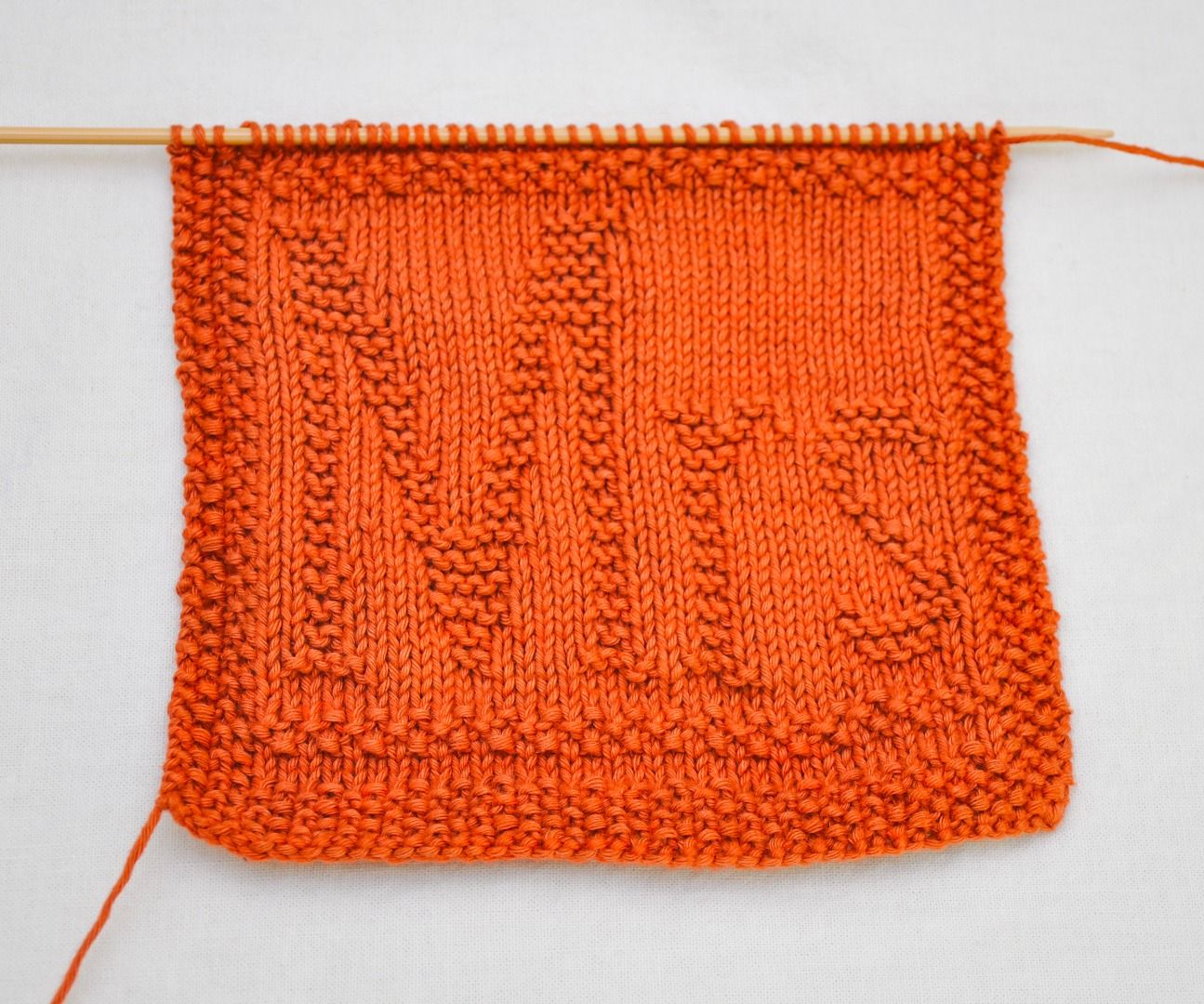 Mr and Mrs Knit Dishcloths : 7 Steps (with Pictures) - Instructables