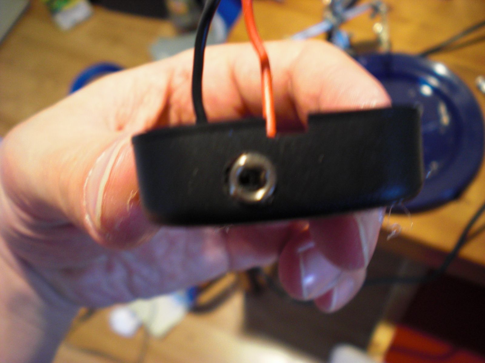 My Source of 7" LCD Display ( New & Cheap LCD SUN VISOR ) : 7 Steps ...