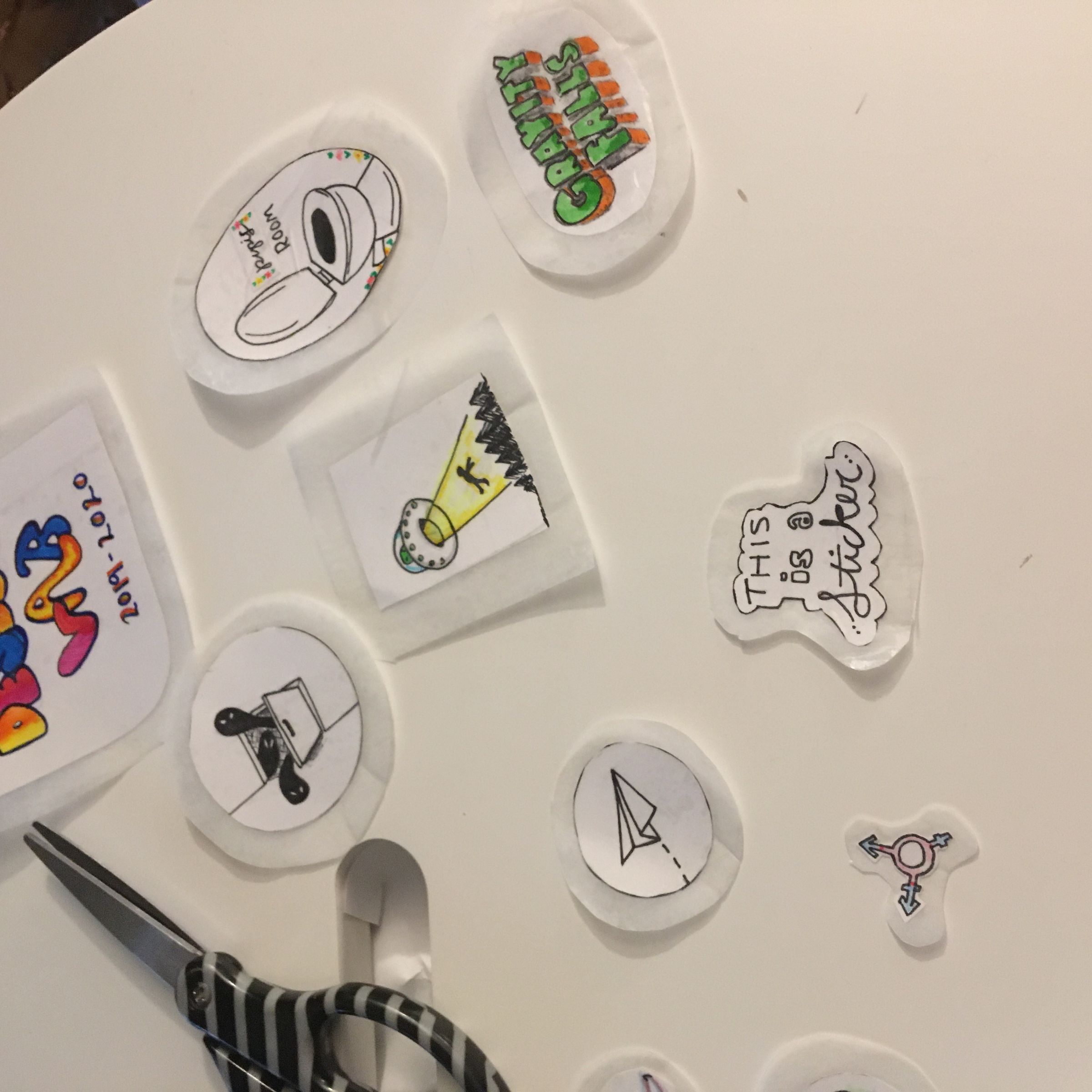 Simple Homemade Stickers : 8 Steps - Instructables