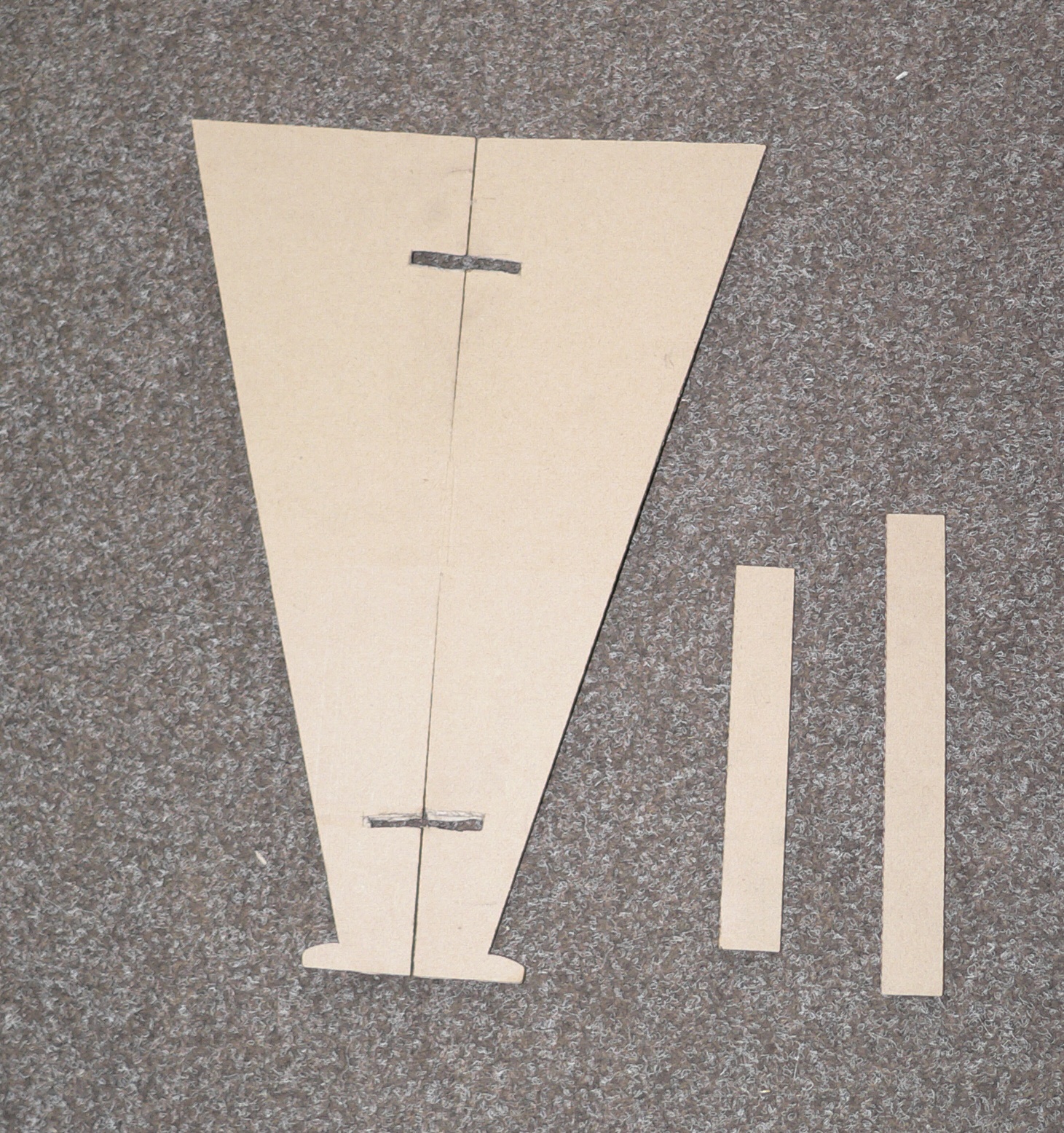 Cardboard Laptop Stand : 3 Steps - Instructables