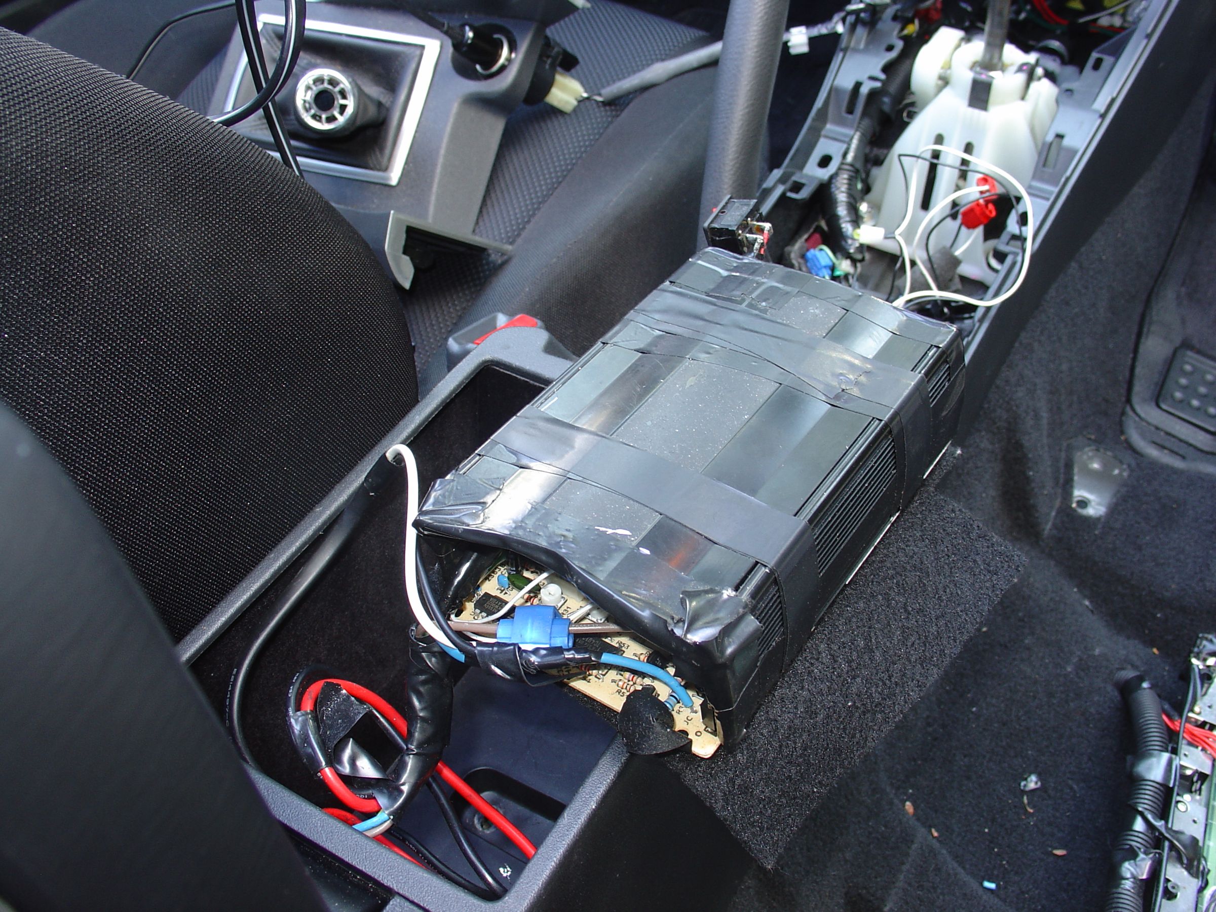 Modded Xbox Incorporated Into a Scion TC : 7 Steps (with Pictures ...