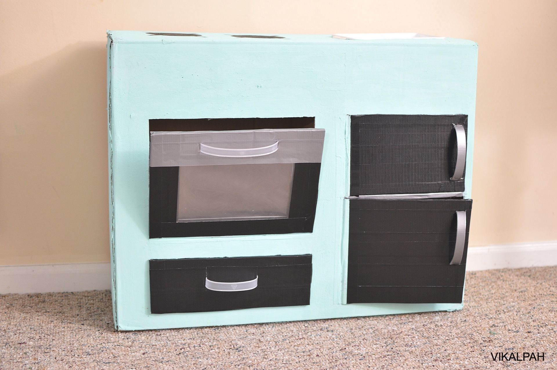 DIY Cardboard Kids Play Kitchen : 10 Steps (with Pictures) - Instructables