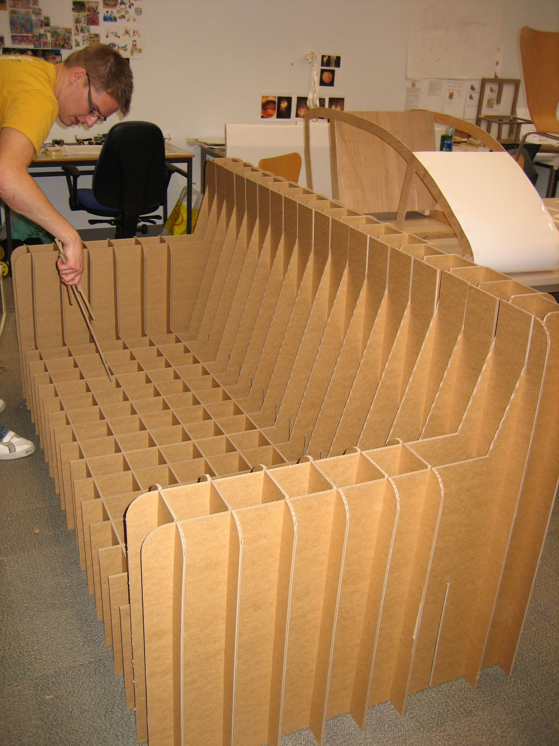 Cardboard Sofa : 5 Steps (with Pictures) - Instructables