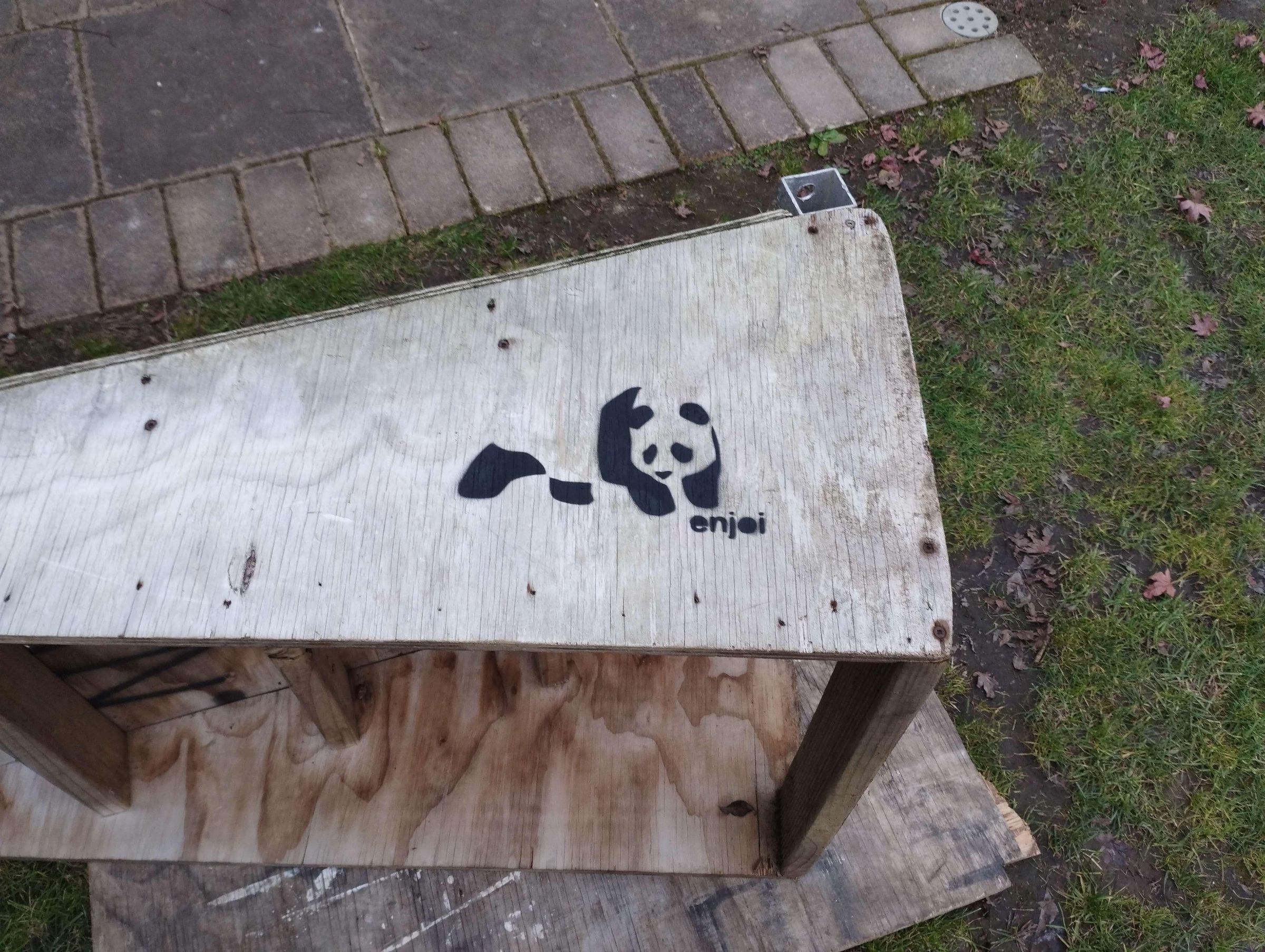 3D Printed Skate Logo Stencils : 4 Steps - Instructables