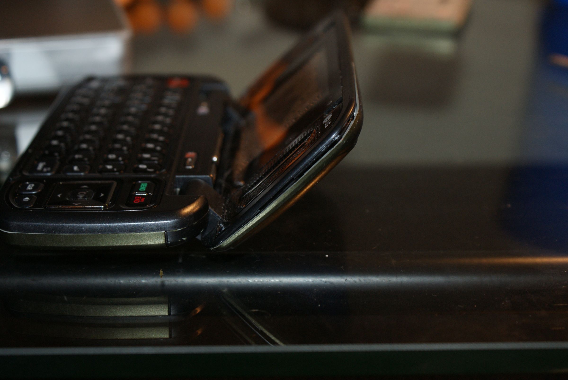 How to Save a Water Damaged Verizon EnV Phone. : 8 Steps - Instructables