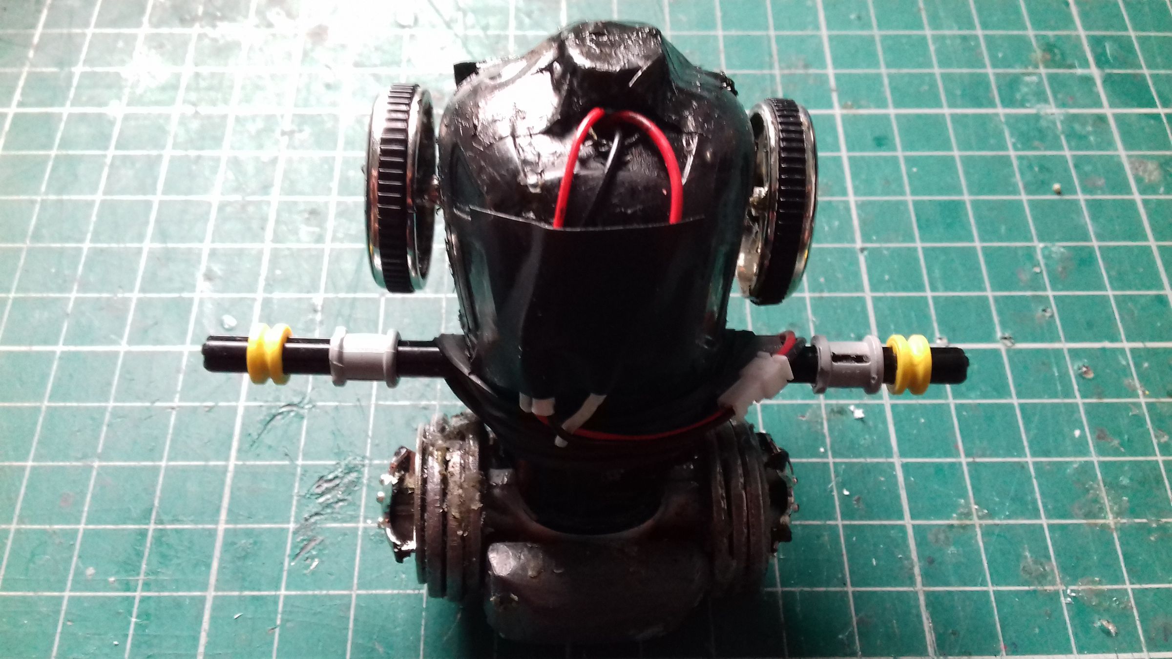 What's Inside My RC Lego BB8? : 9 Steps (with Pictures) - Instructables