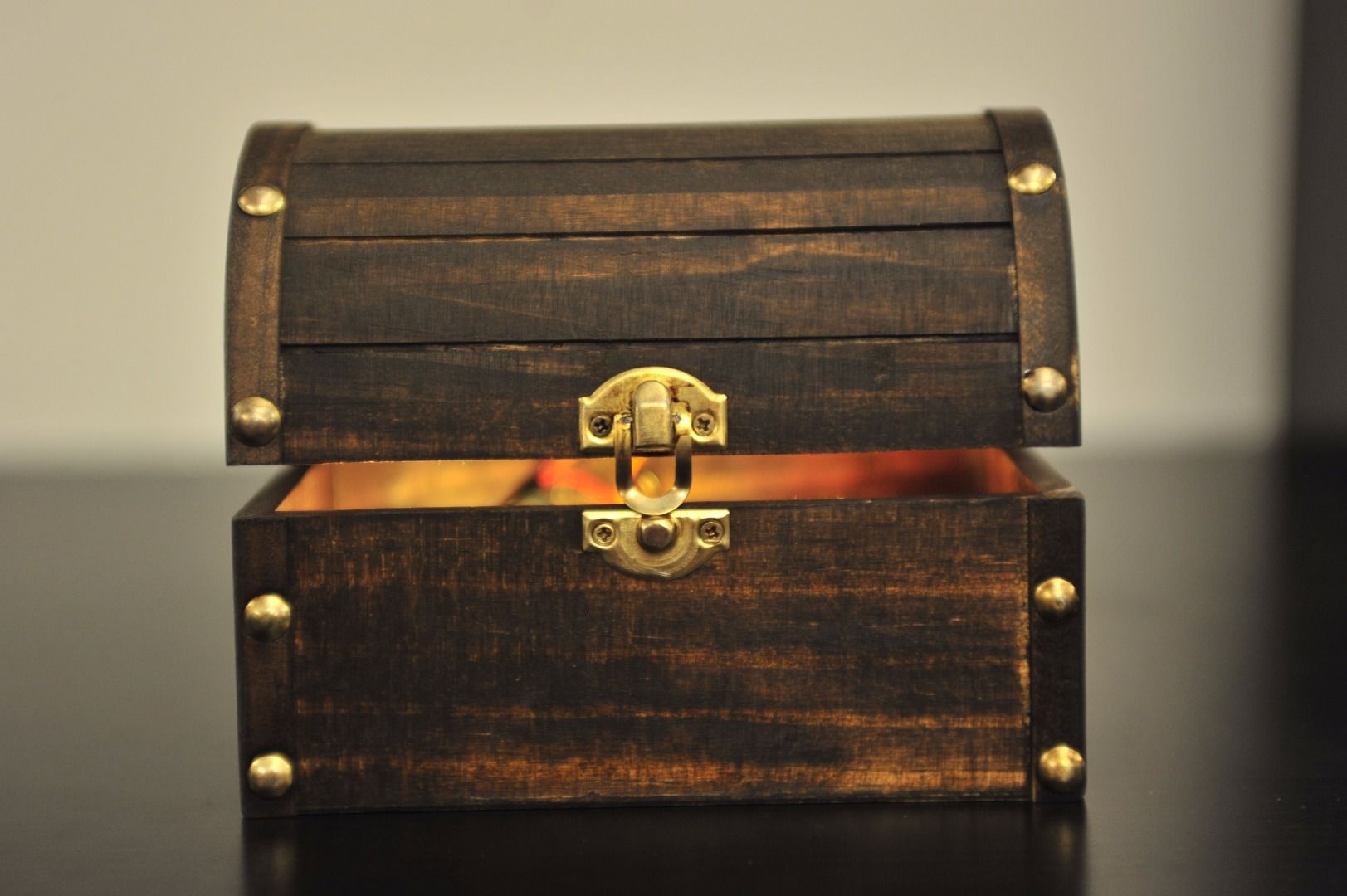 Legend of Zelda Musical Chest : 7 Steps (with Pictures) - Instructables