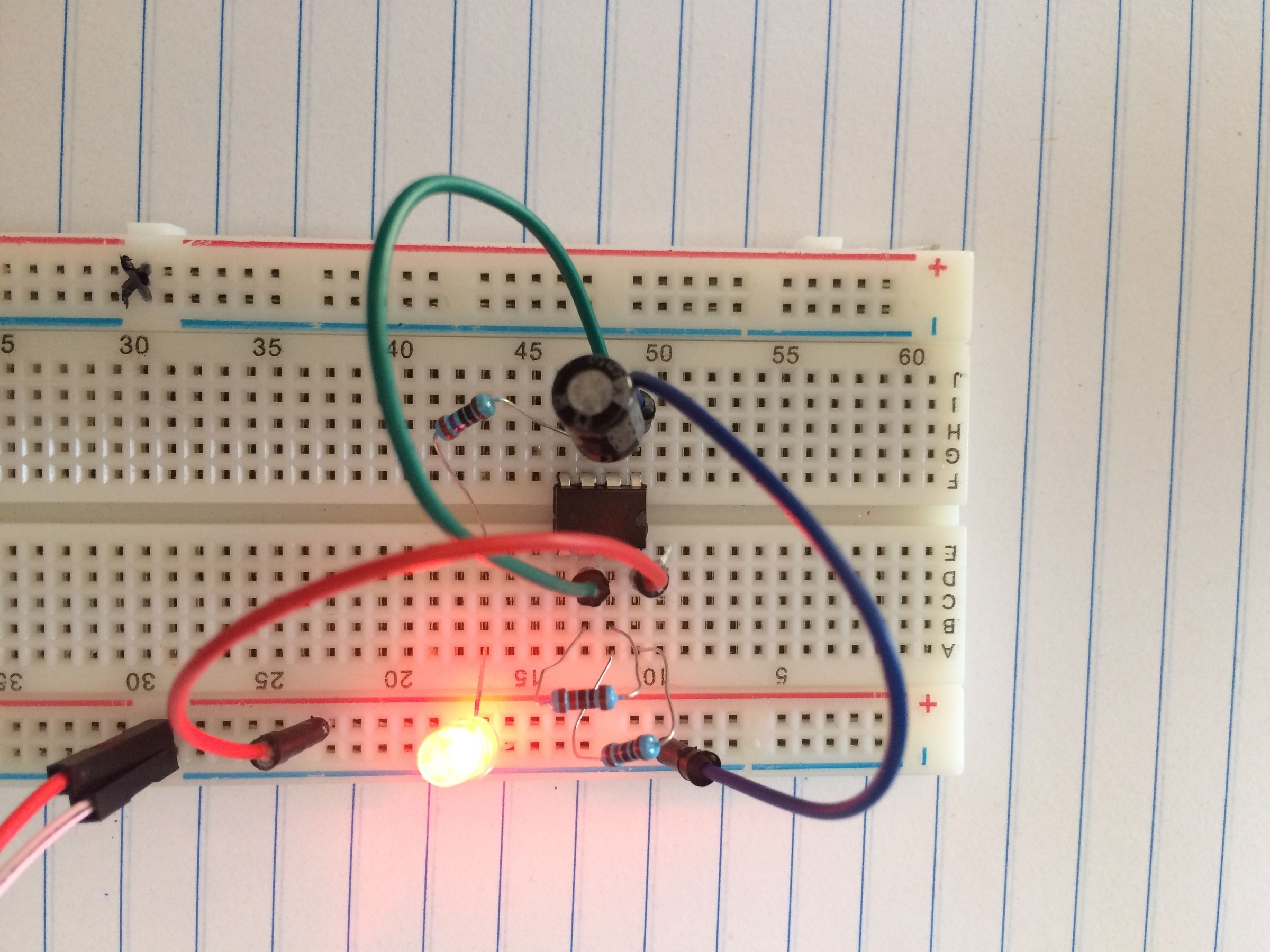 555 Timer Blink Circuit! : 9 Steps (with Pictures) - Instructables