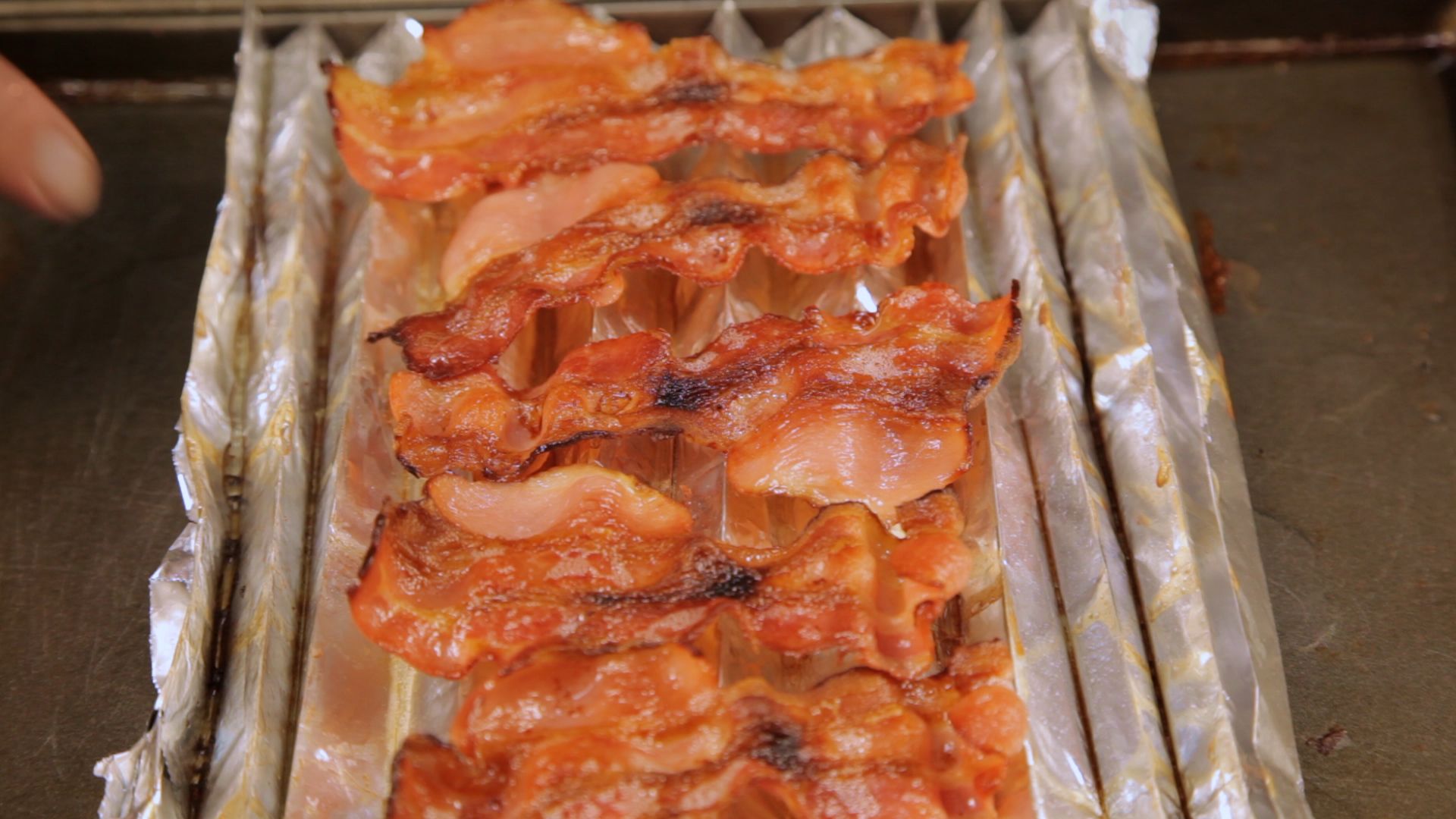 How to Cook Perfectly Crispy Bacon : 9 Steps (with Pictures ...