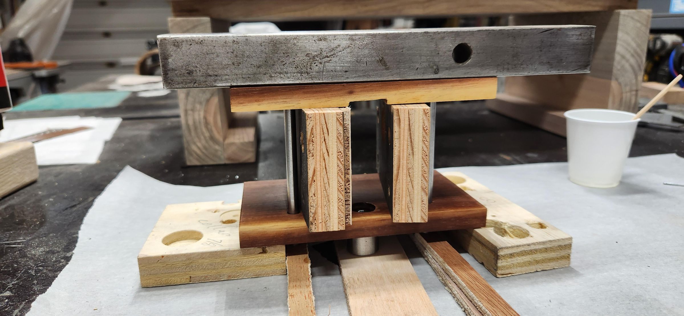 Small Woodworking Vice for My Mini Tabletop Workbench : 30 Steps (with ...