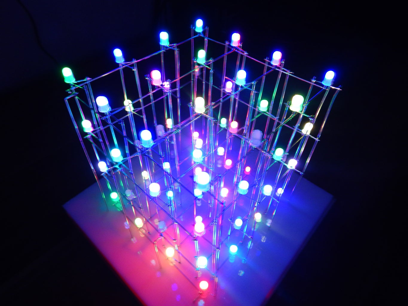 Build Your Own 4x4x4 RGB LED Cube : 9 Steps (with Pictures) - Instructables Build Your Own 4x4x4 RGB LED Cube : 9 Steps (with Pictures) - Instructables