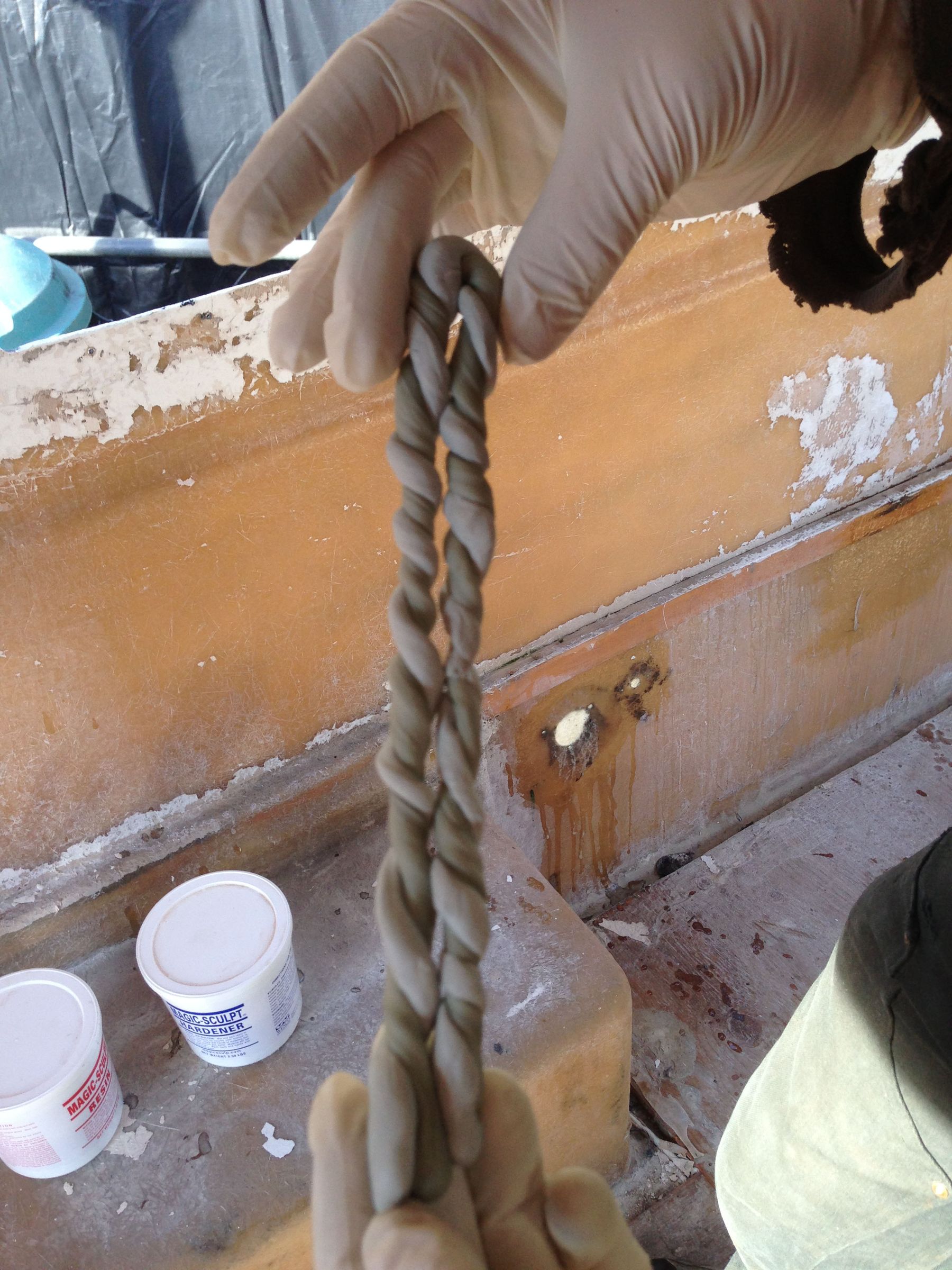 Repairing Fiberglass : 7 Steps (with Pictures) - Instructables
