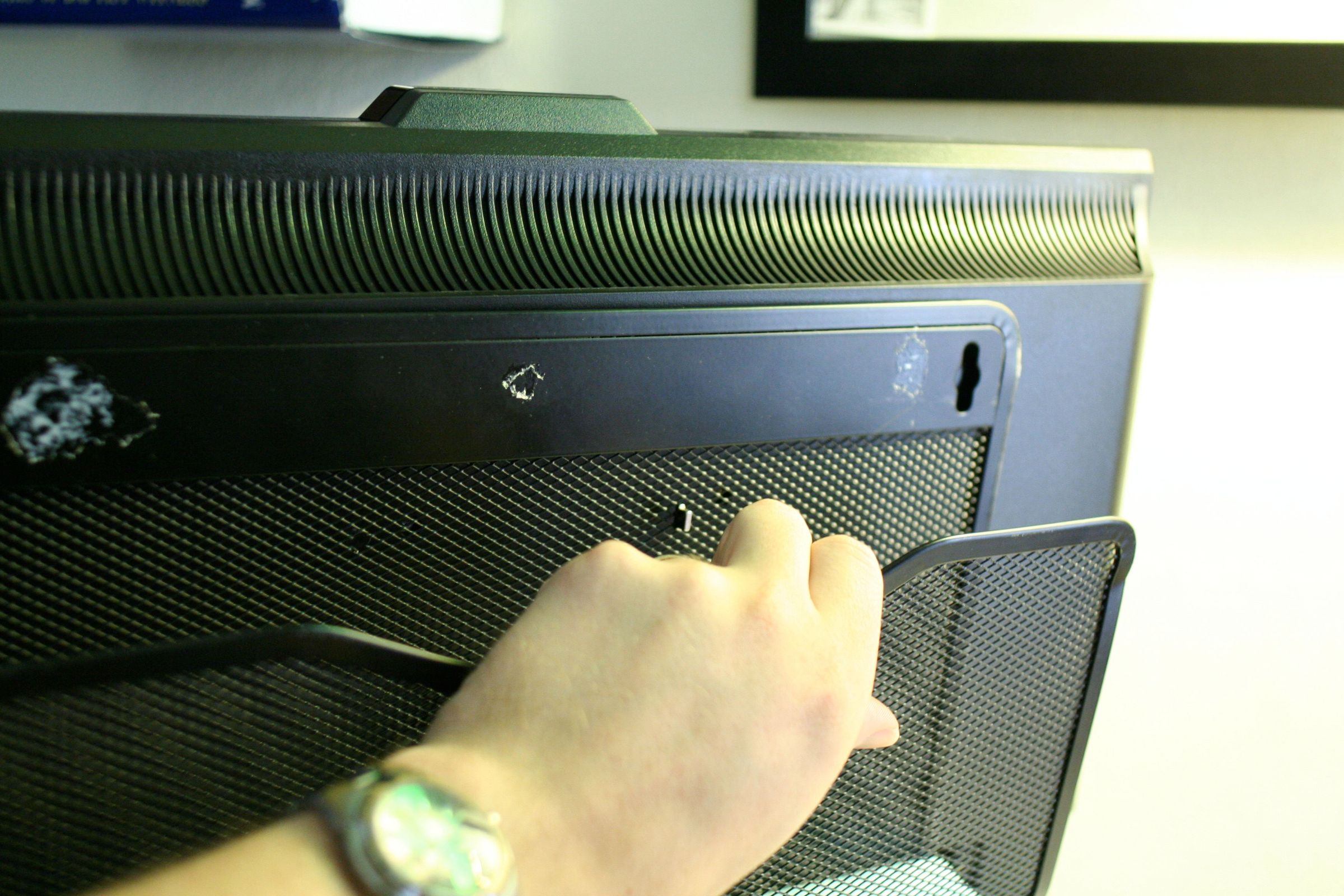 MacBook/iMac Rack Hack : 4 Steps - Instructables