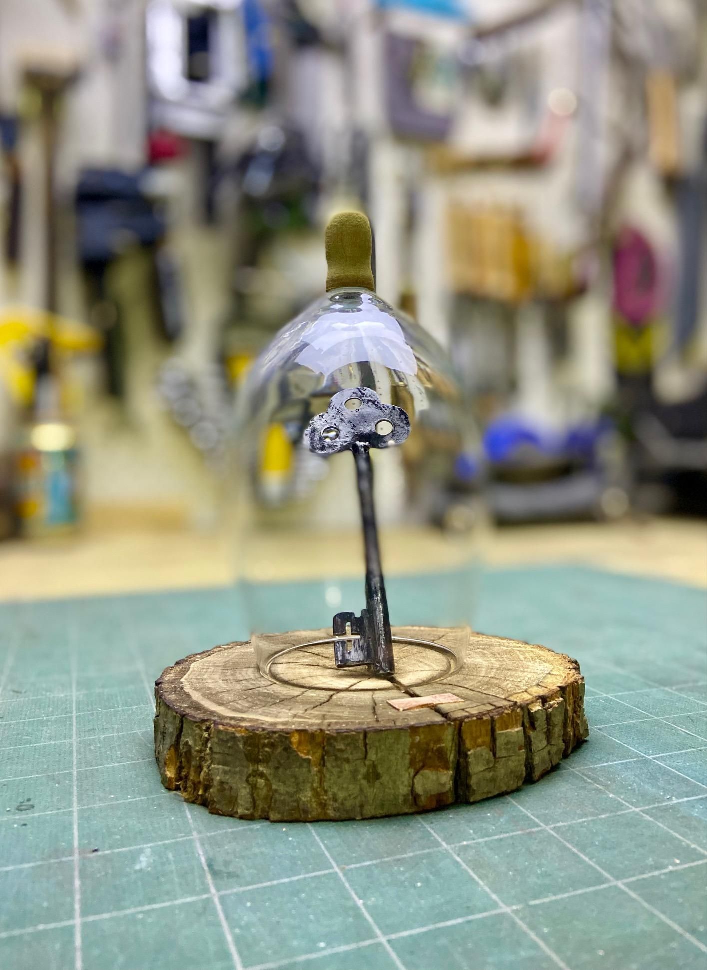 DIY Skeleton Key With Unexpected Cloche : 6 Steps (with Pictures) - Instructables