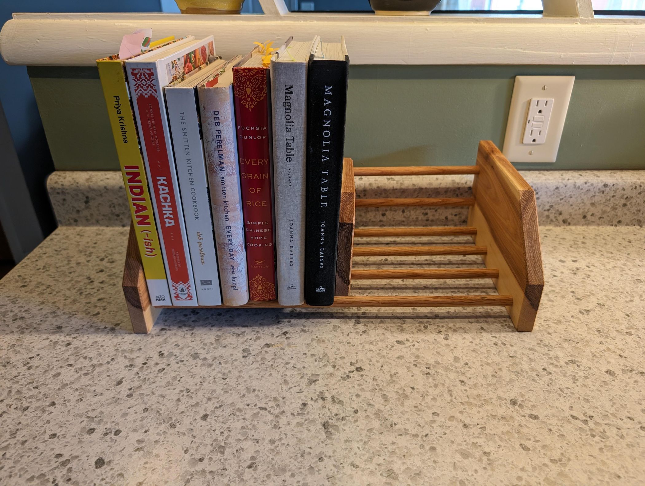 Adjustable Book Rack : 6 Steps - Instructables