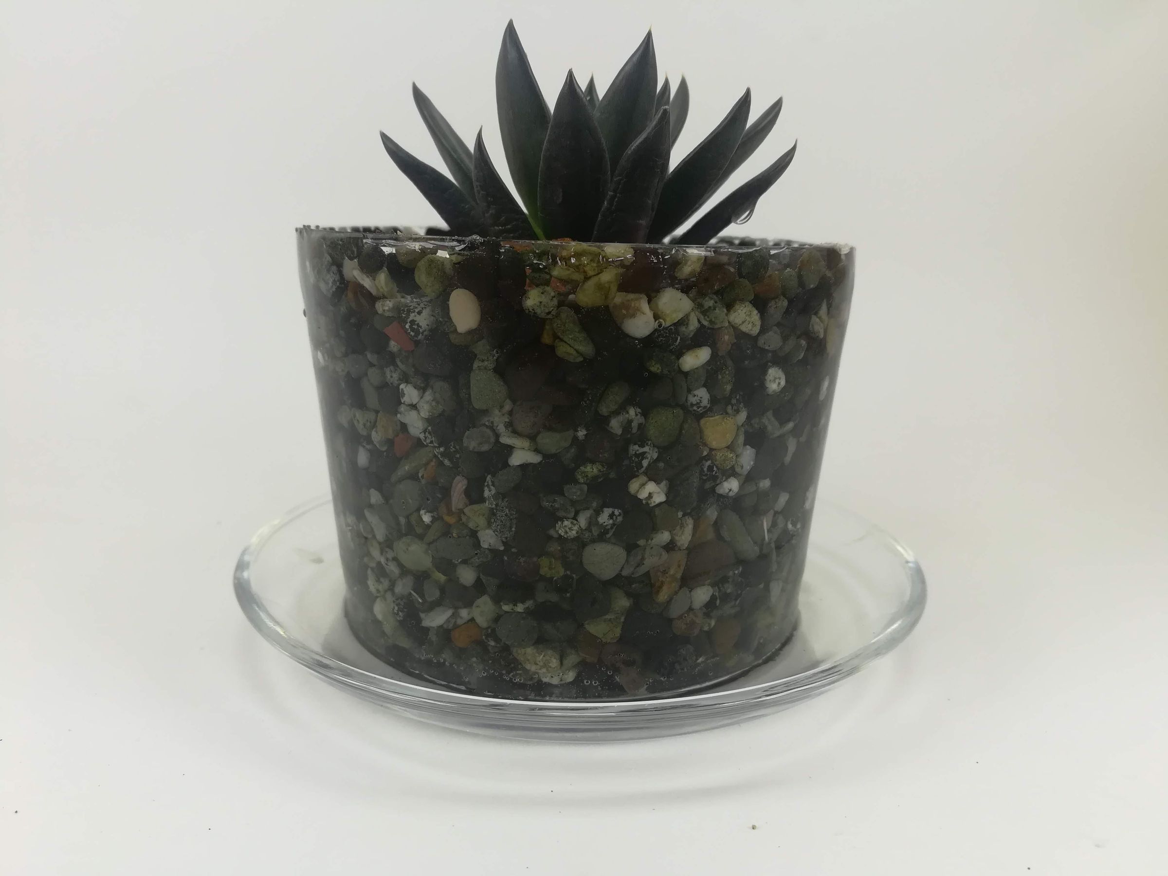 Planter With Sand and Epoxy Resin : 3 Steps - Instructables