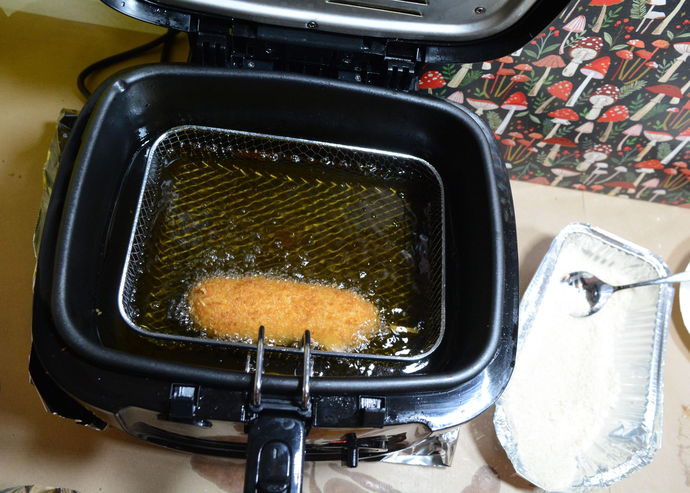 Extra Crunchy Korean Corn Dog (Ramen, French Fries and Takis Edition ...