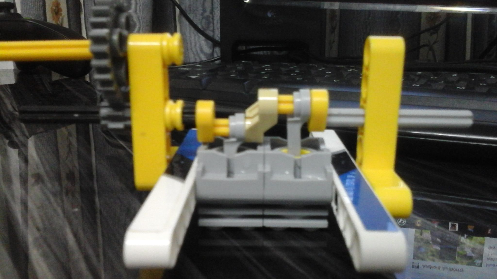 Lego Technic Inline 2 Engine : 6 Steps - Instructables