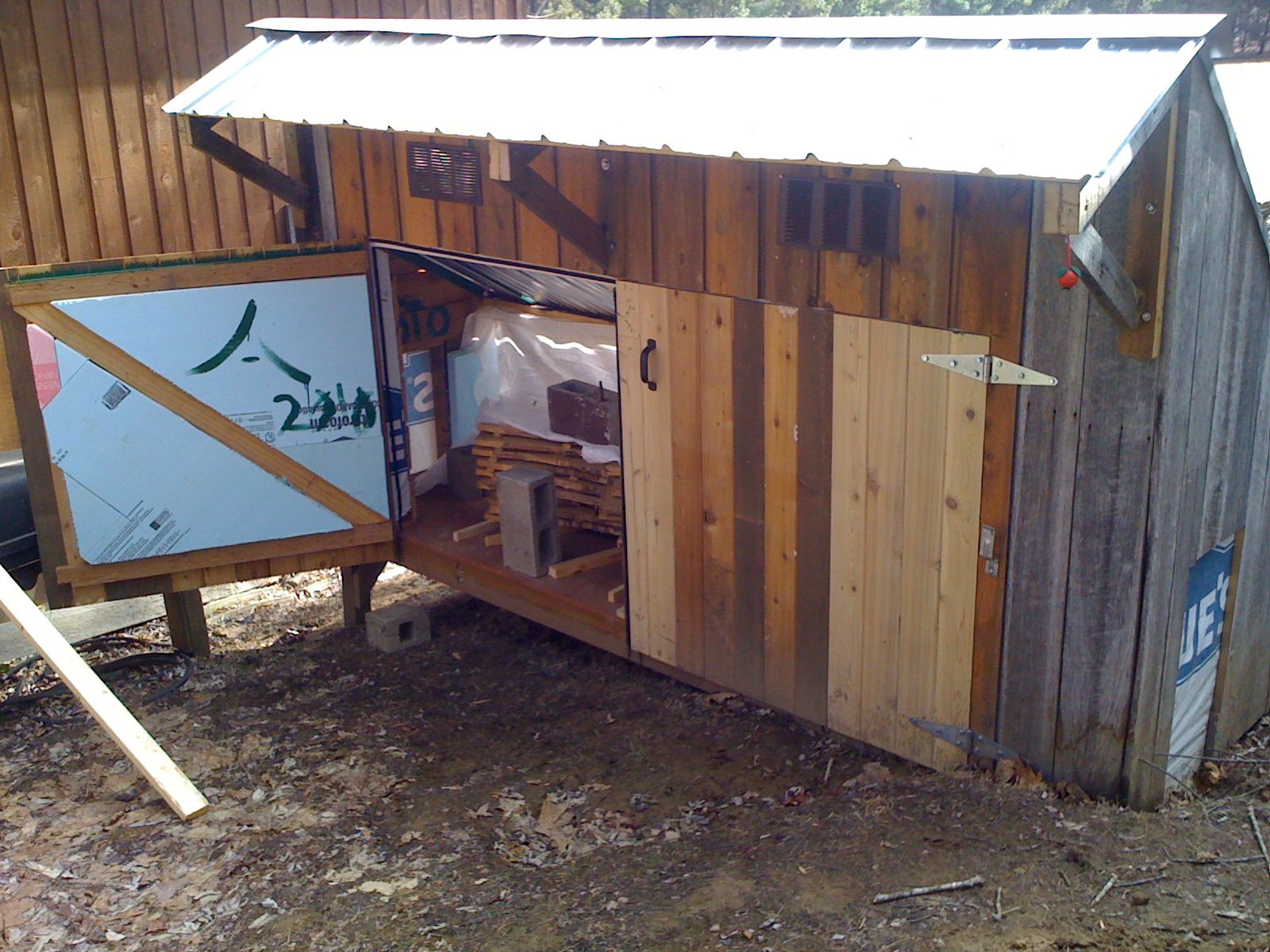 Solar Kiln - With Solar Panel and Revised for Correct Air Circulation ...