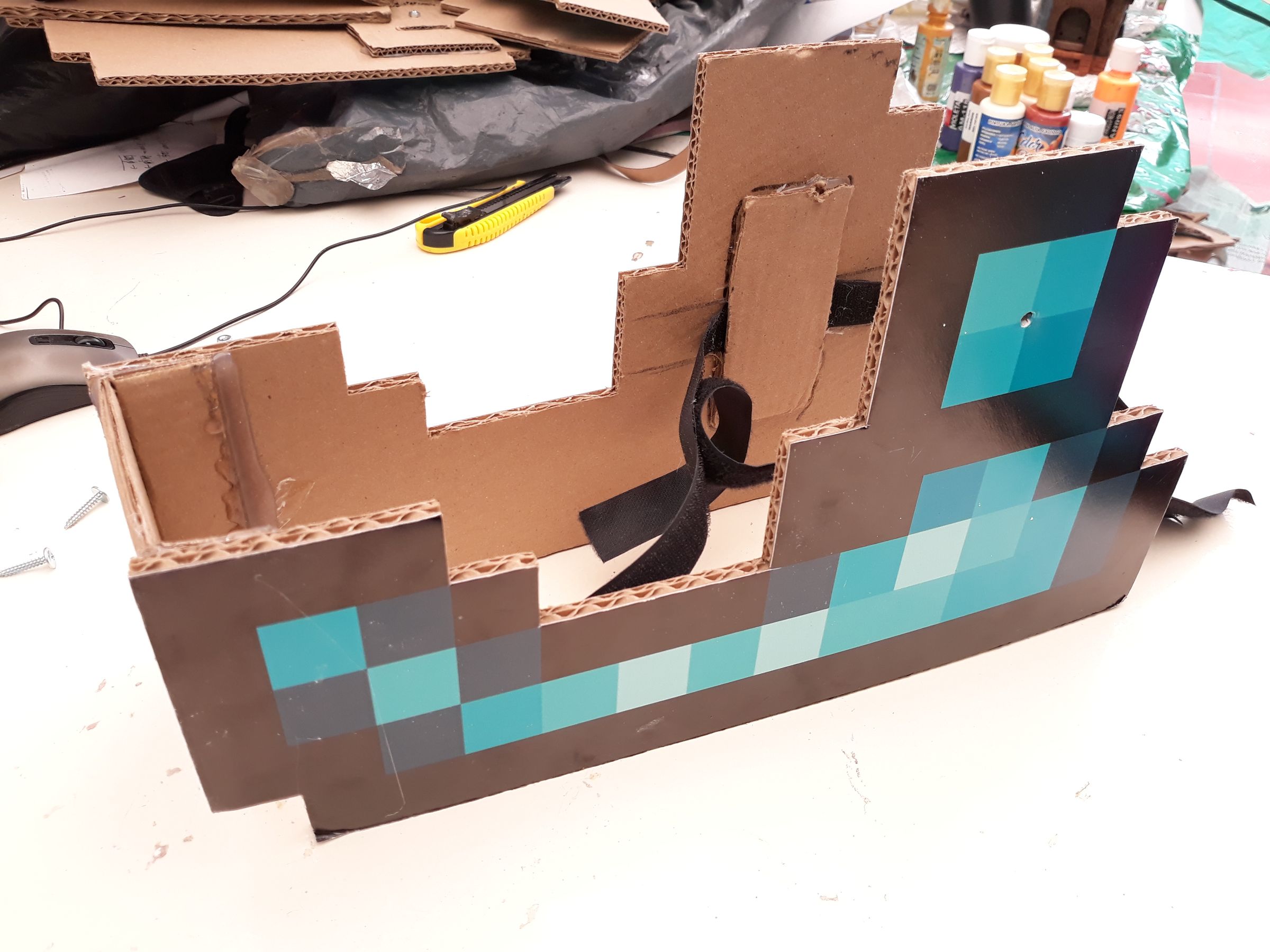 How to Make a 8-BIT SHARK BEAST Cardboard Costume : 15 Steps ...