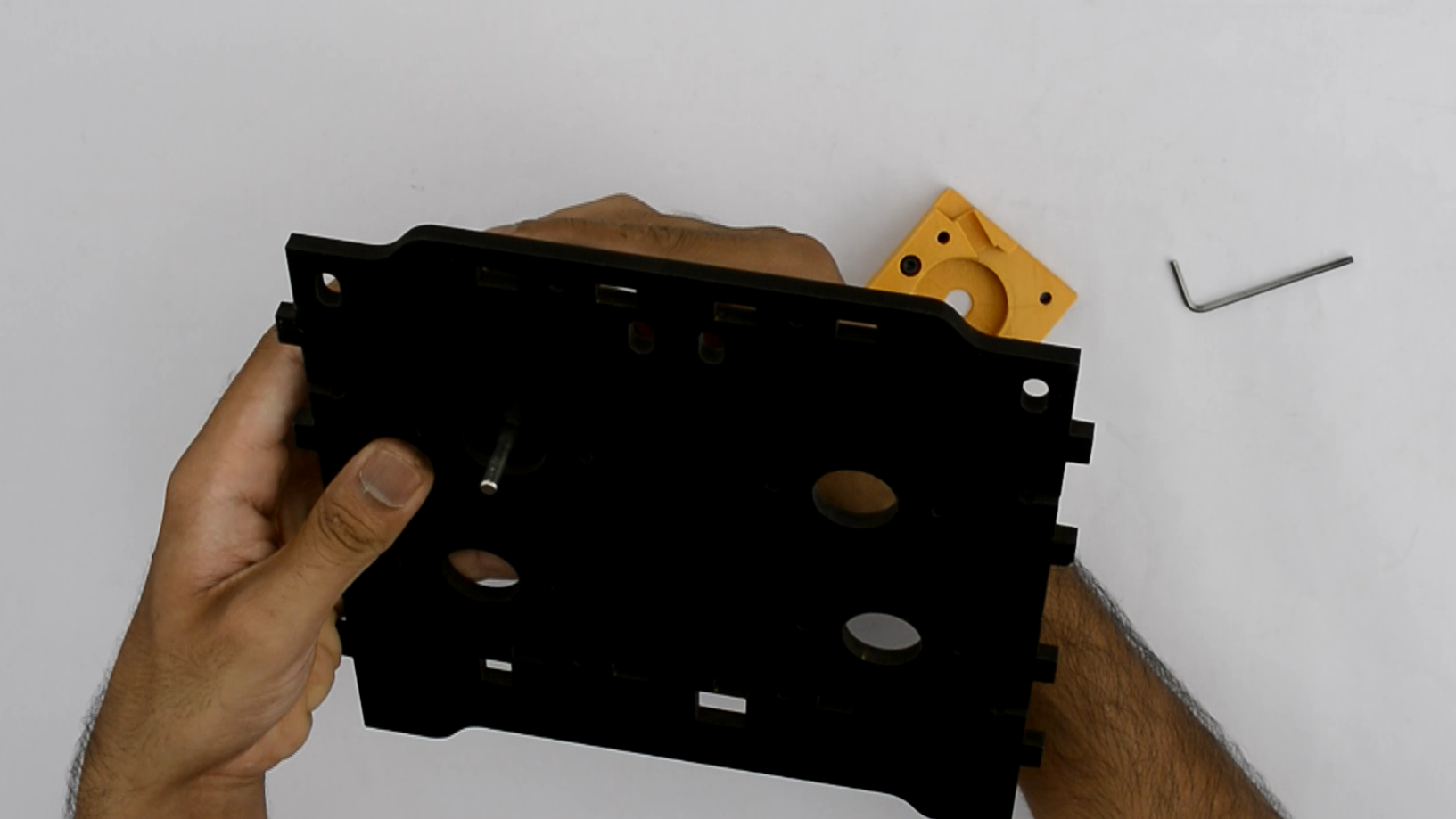 MESOMIX - Automated Paint Mixing Machine : 21 Steps (with Pictures ...