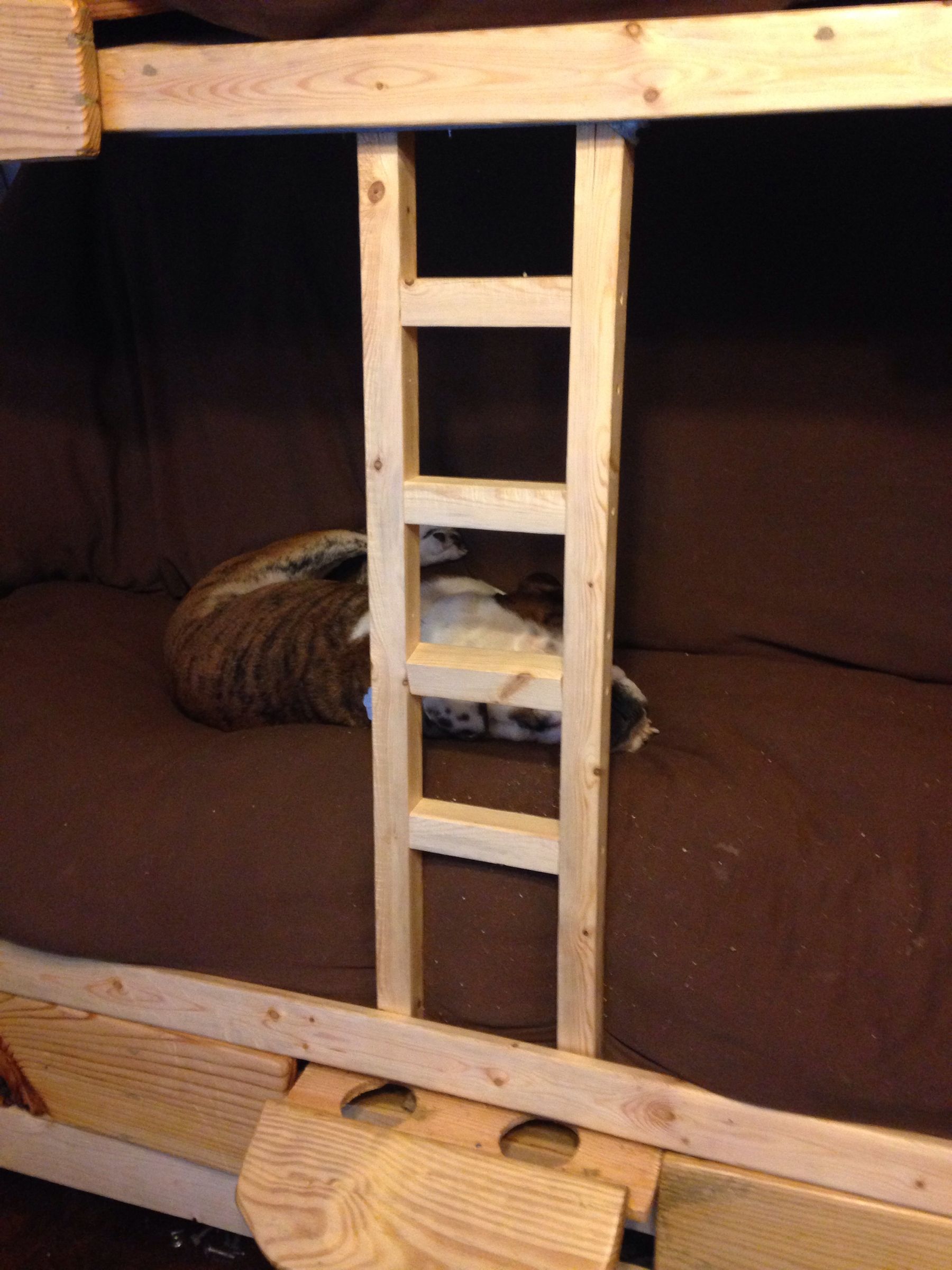 The Double Decker Couch : 5 Steps (with Pictures) - Instructables