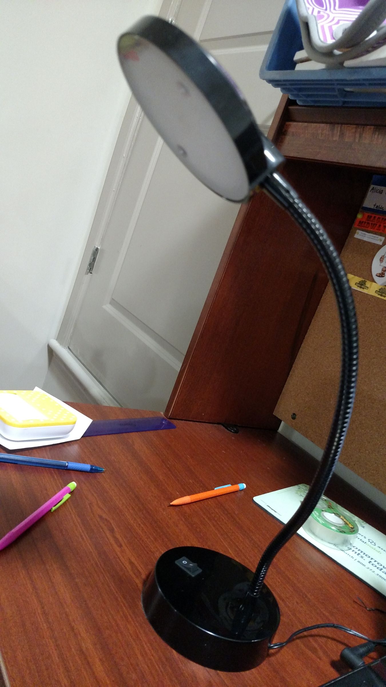 Desktop Organizer and Lamp : 7 Steps (with Pictures) - Instructables