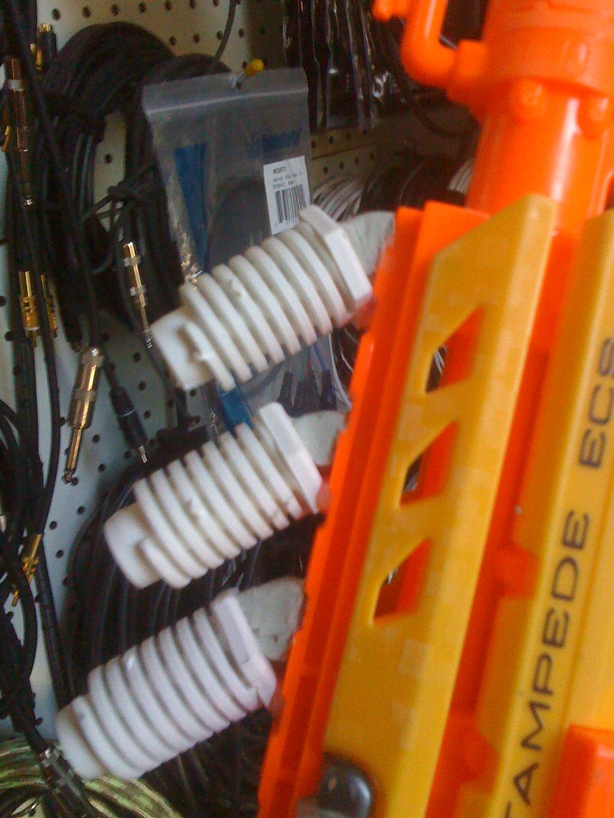 District 9 Inspired Nerf Mod : 21 Steps - Instructables