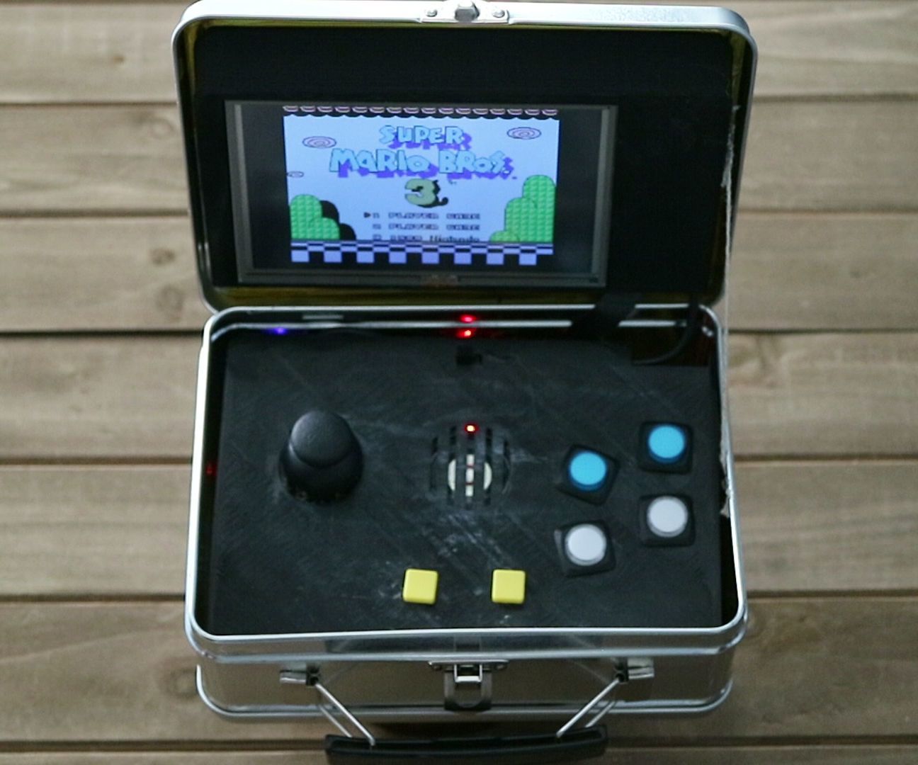 Mini Lunchbox Arcade : 8 Steps (with Pictures) - Instructables