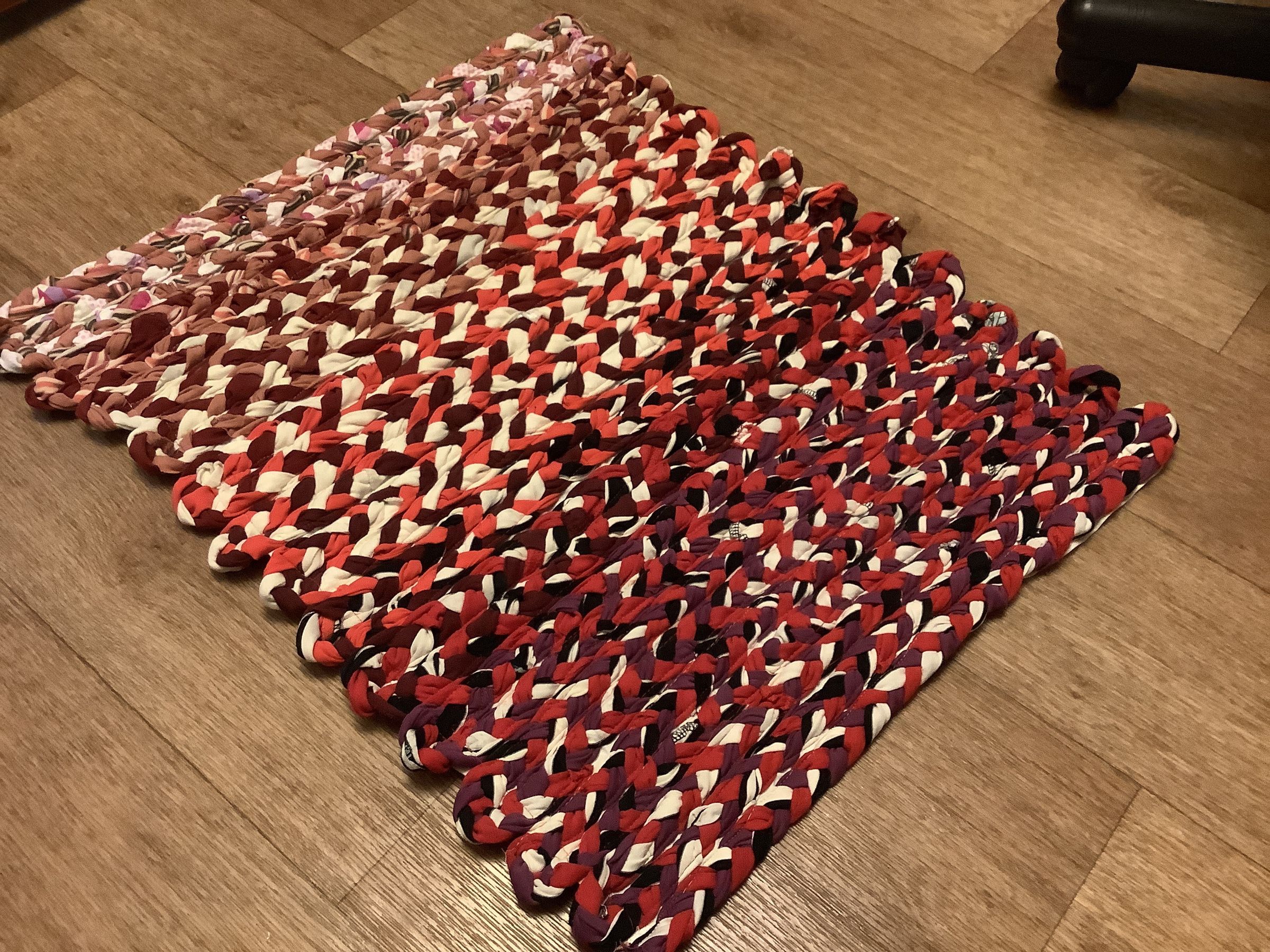 Make a Braided T-shirt Rug : 5 Steps (with Pictures) - Instructables