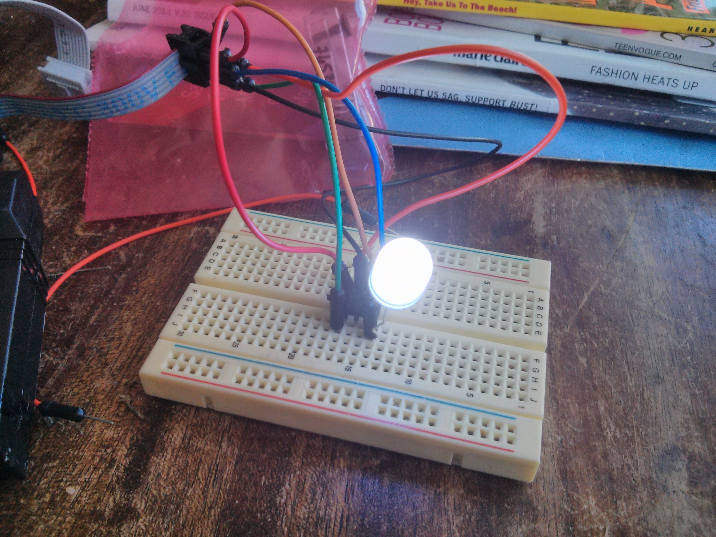Use a $1 ATTiny to Drive Addressable RGB LEDs : 6 Steps - Instructables