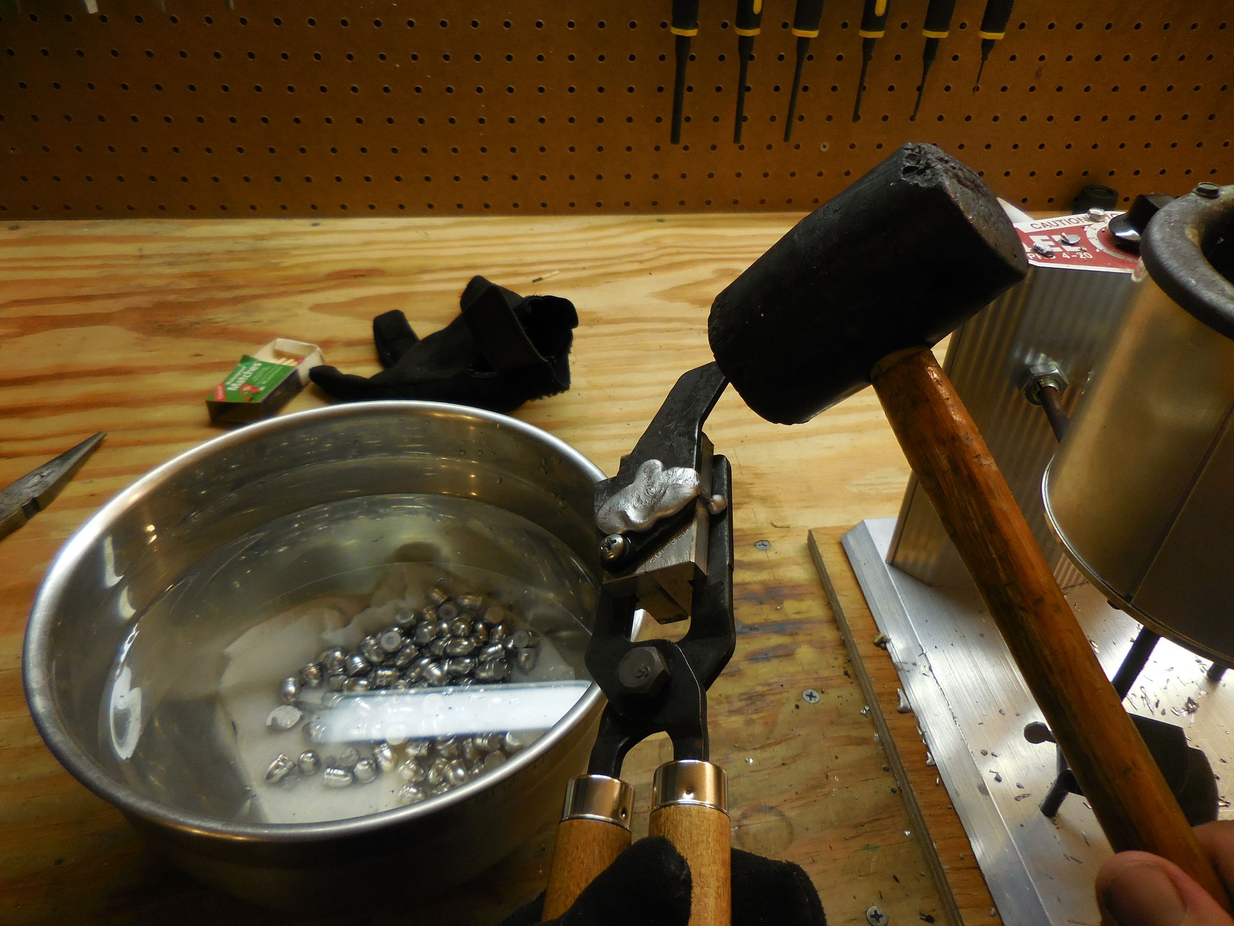 How to Cast Bullets : 6 Steps - Instructables