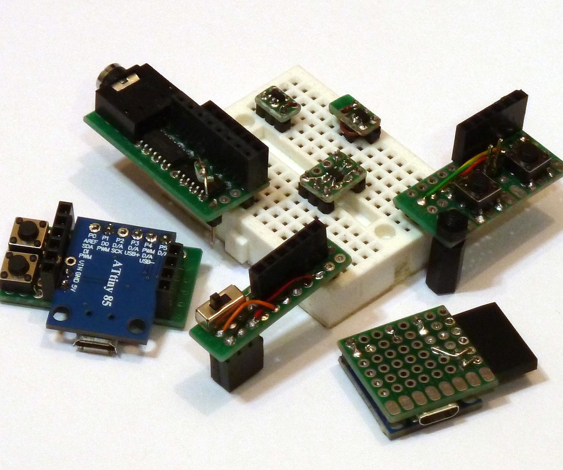 Clean-Cut FR4 Perfboard (Protoboard/Prototype PCB) : 10 Steps (with ...