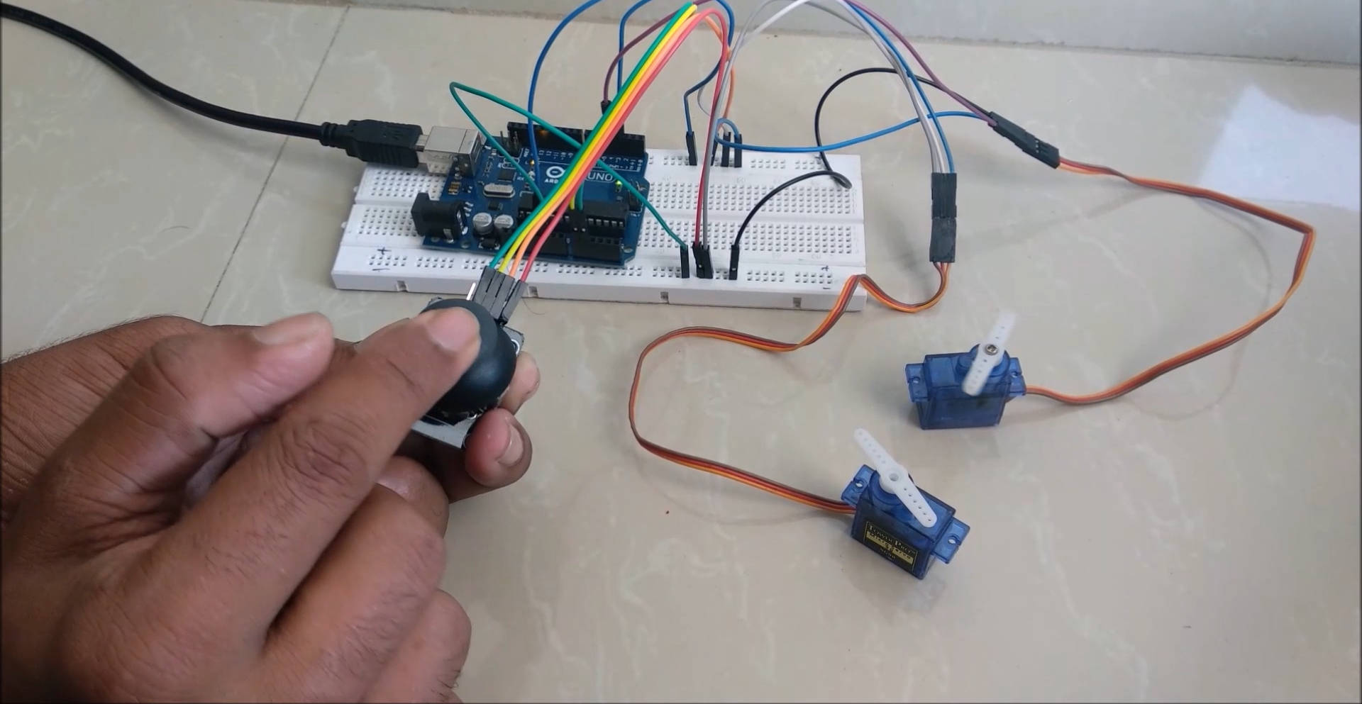 Joystick Servo Controller : 6 Steps - Instructables