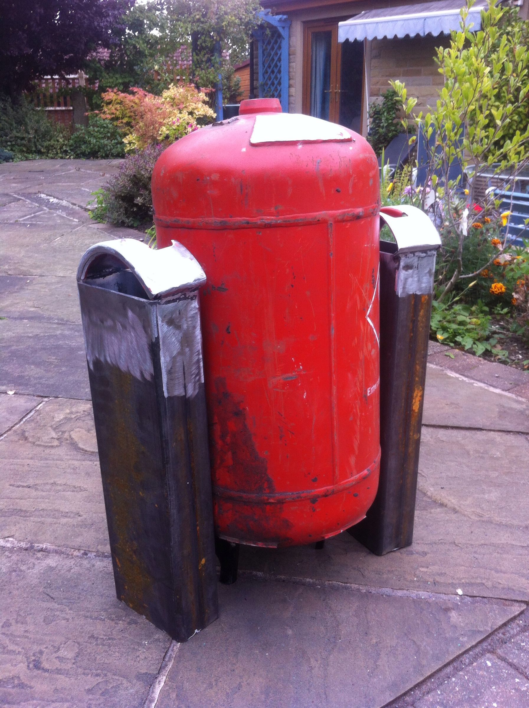 R2D2 Style Wood / Log Burner : 11 Steps (with Pictures) - Instructables