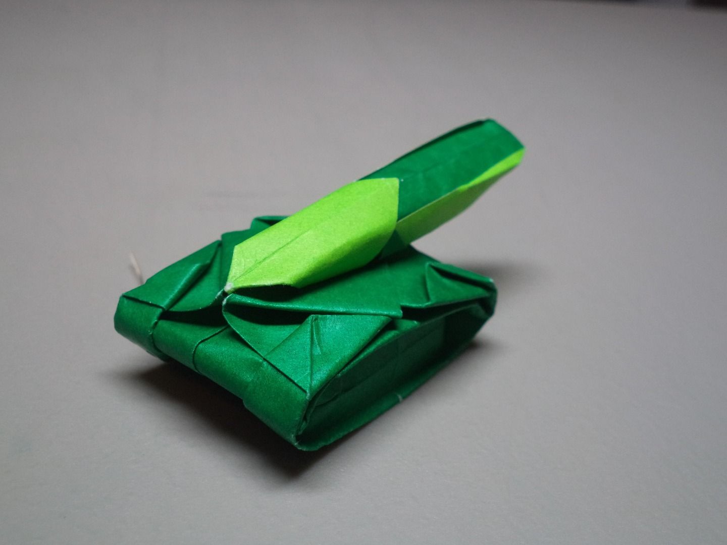How to Fold an Origami Tank : 17 Steps (with Pictures) - Instructables