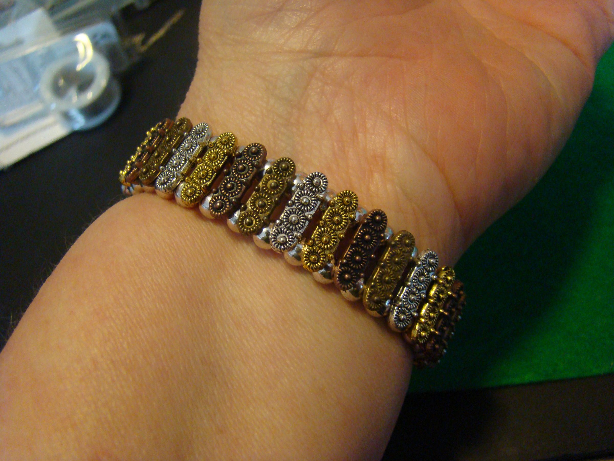 How to Make a Beaded Watch Band : 7 Steps - Instructables