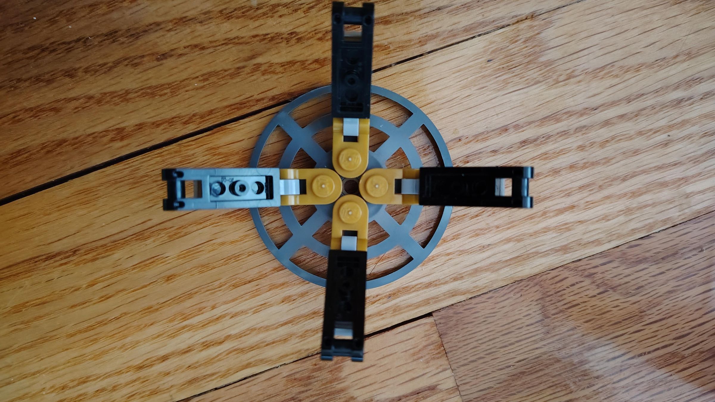 Lego Emergency Deployable Shelter : 5 Steps - Instructables