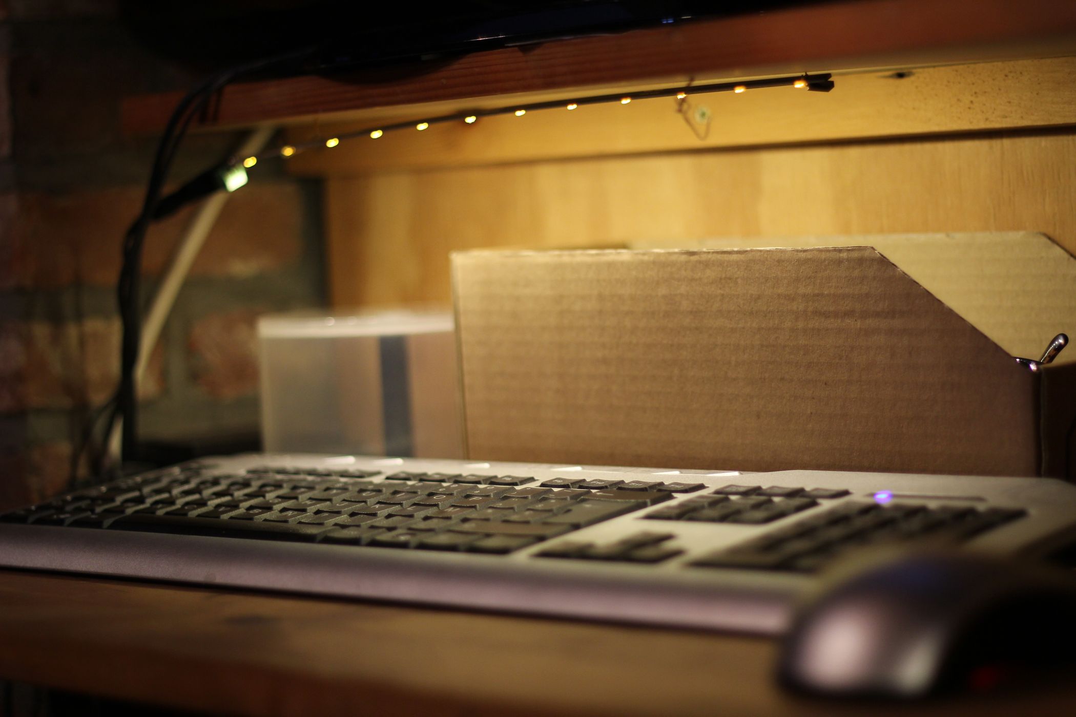 Simple Cabinet Led Light With Recycled Power Adaptor : 6 Steps ...