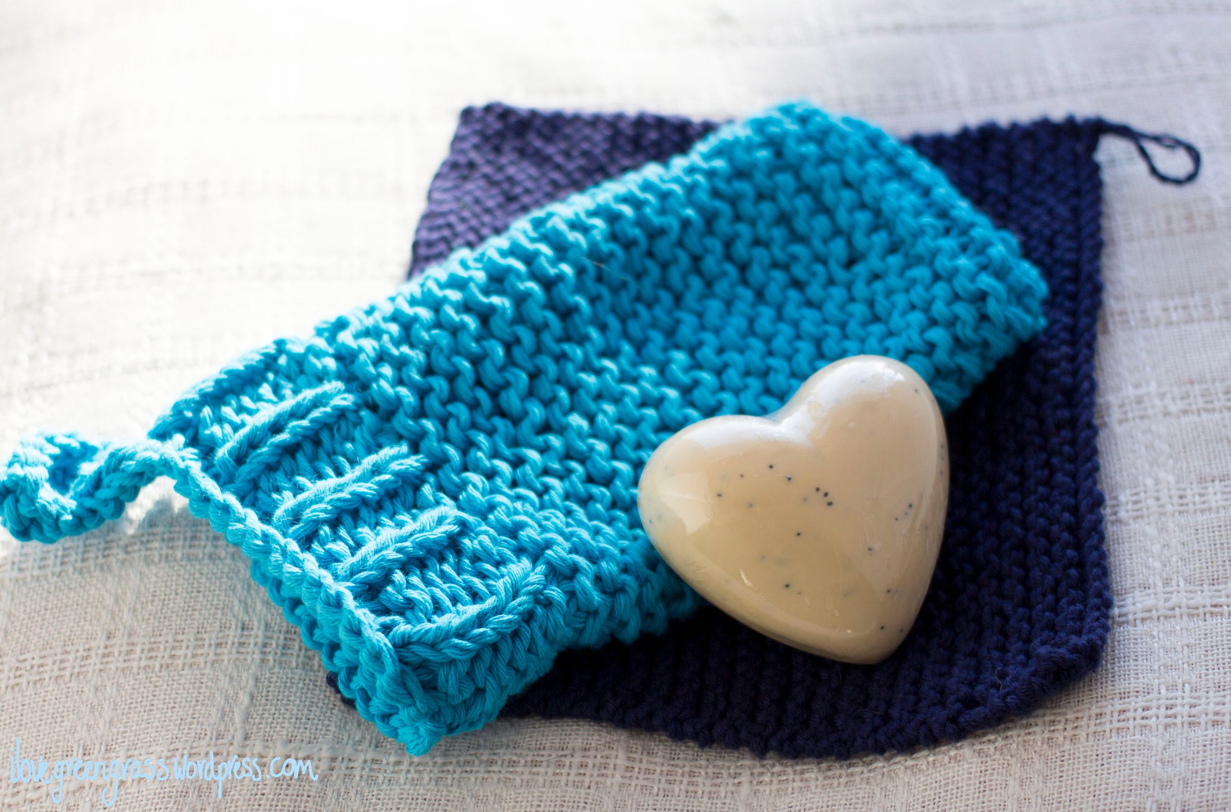 Knitted Scrub Mitten and Wash Cloth : 3 Steps - Instructables