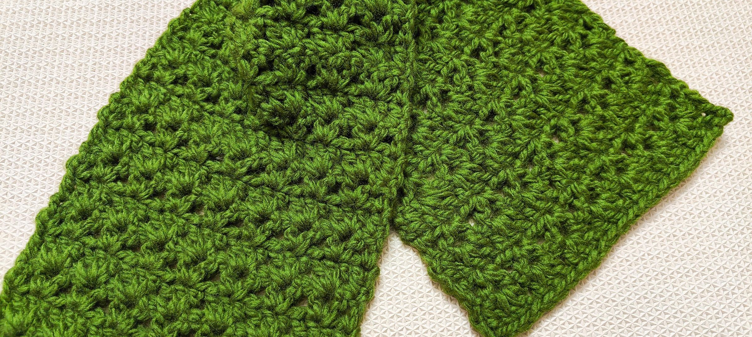 Two Row Repeat Quick and Simple Crochet Scarf Pattern : 7 Steps (with ...