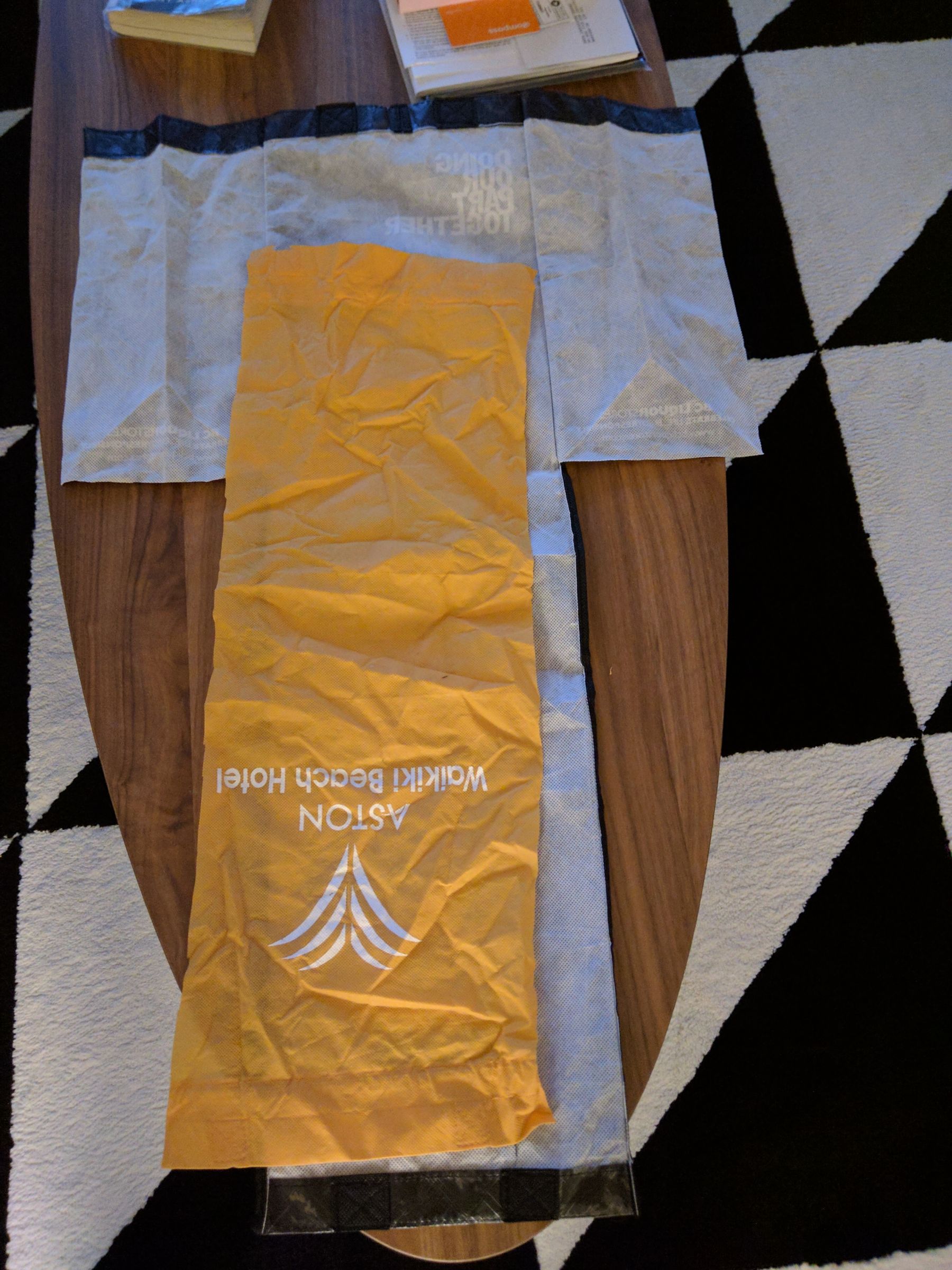 Make a Backpack From Reusable Shopping Bags : 5 Steps (with Pictures ...